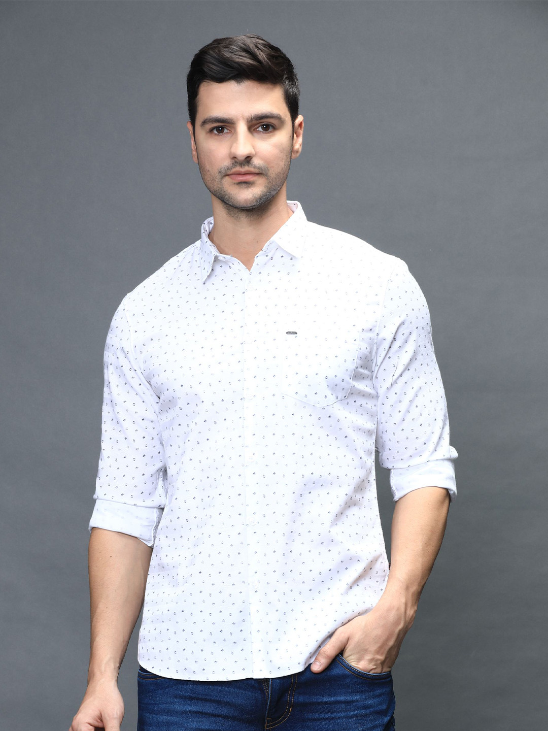 Buy IDENTITI Men White Slim Fit Printed 100% Cotton Casual Shirt ...