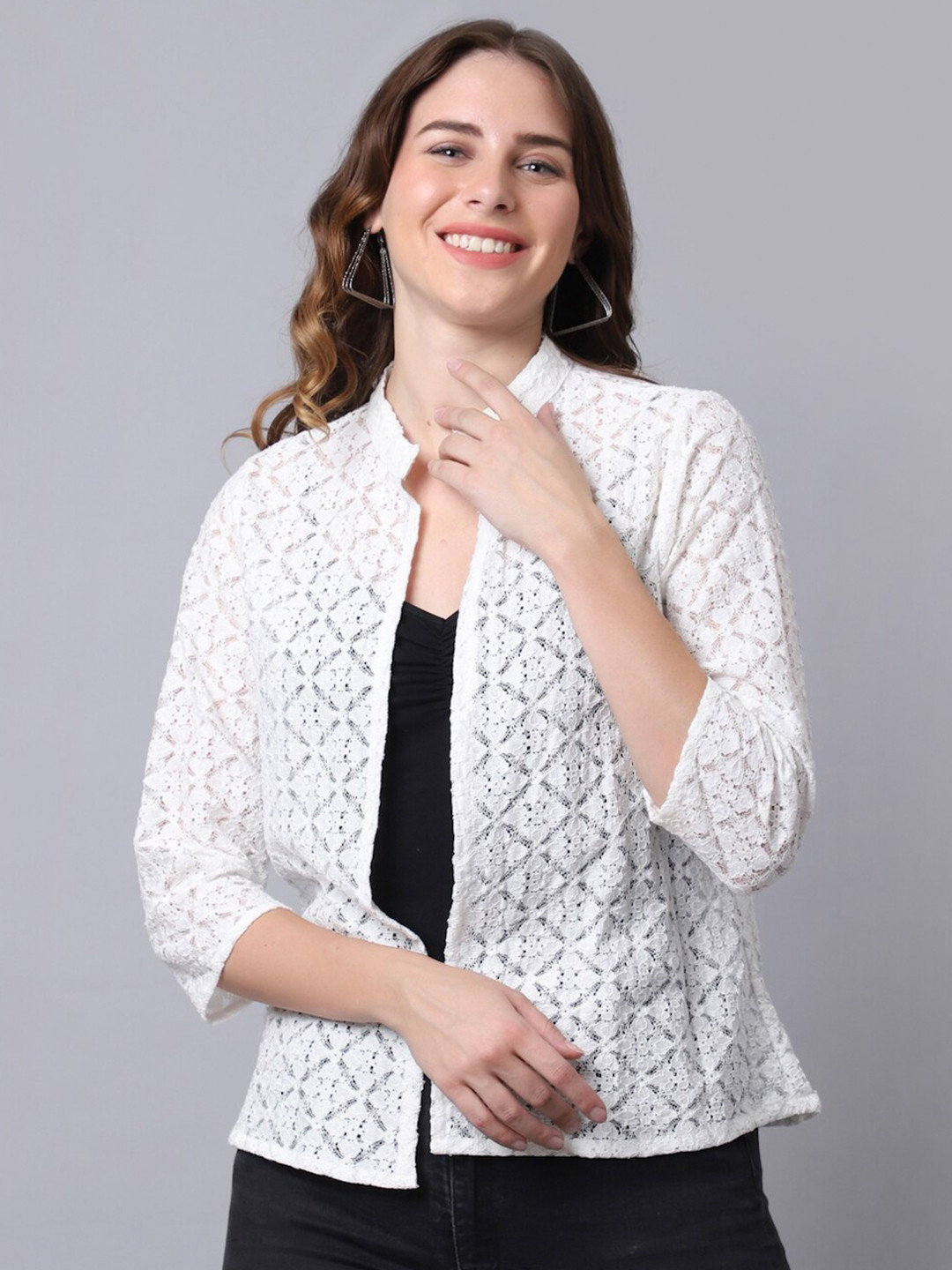 Buy UnaOne Women Off White Shrug - Shrug for Women 19252974 | Myntra