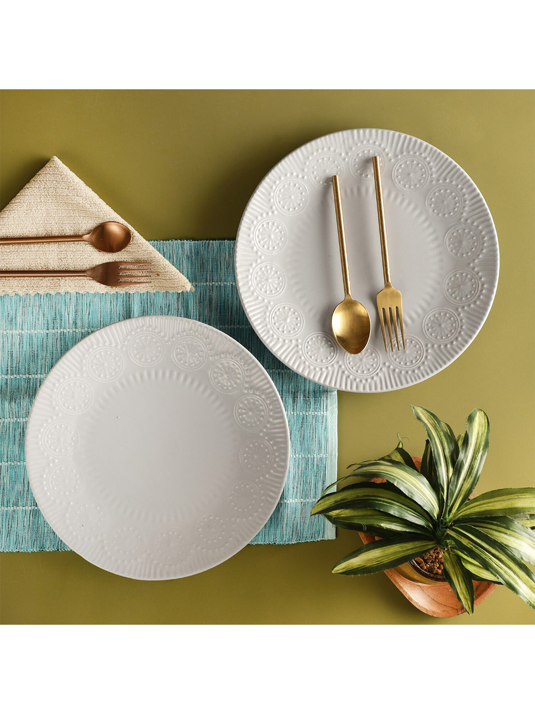 Buy The Decor Mart Grey & 2 Pieces Textured Ceramic Matte Plates ...