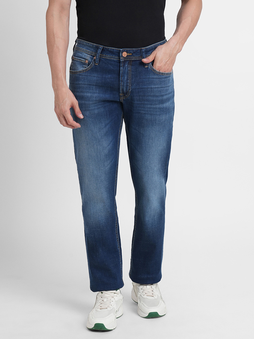 Buy Jack & Jones Men Blue Clark Low Rise Light Fade Stretchable Jeans ...