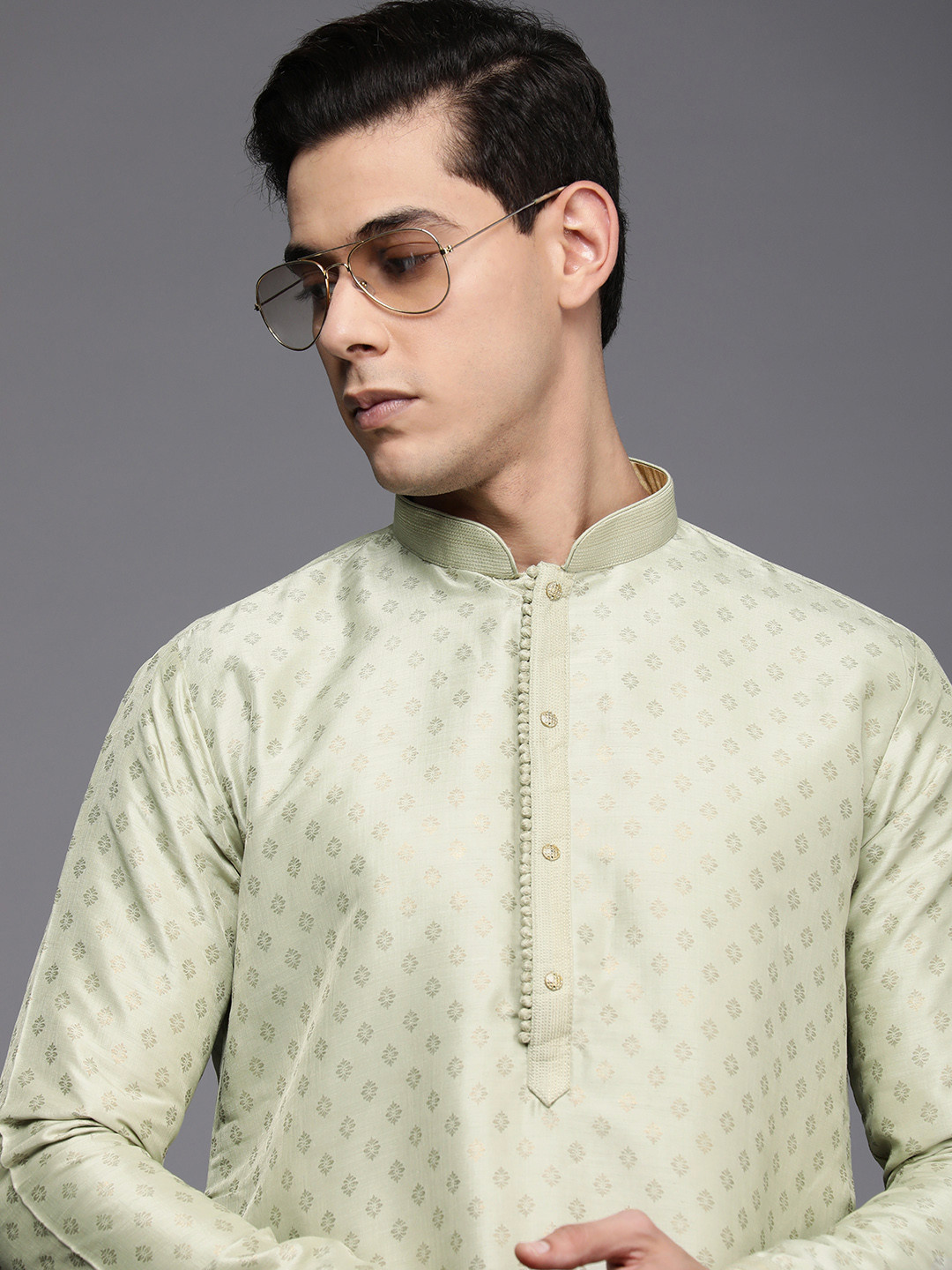 Buy Manyavar Men Green Ethnic Motifs Kurta With Churidar - Kurta Sets ...