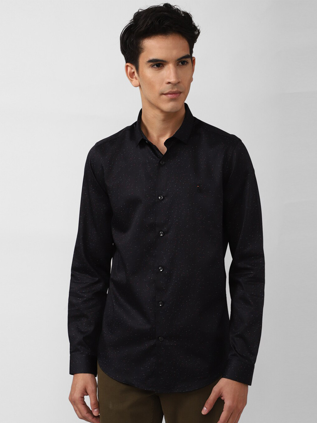 Buy SIMON CARTER LONDON Men Black Slim Fit Printed Pure Cotton Casual ...