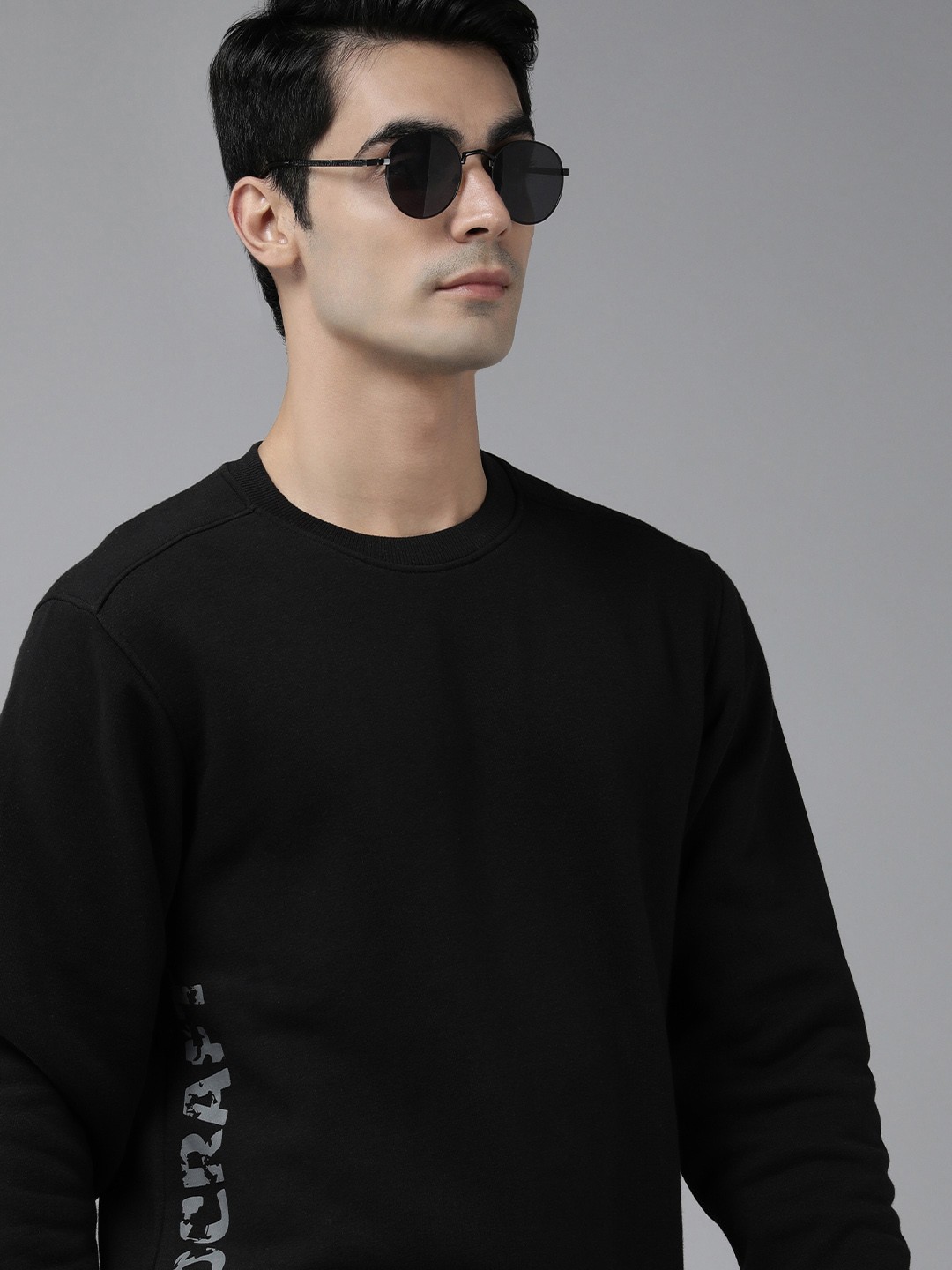 Buy Wildcraft Men Black Solid Sweatshirt Sweatshirts For Men 19400860