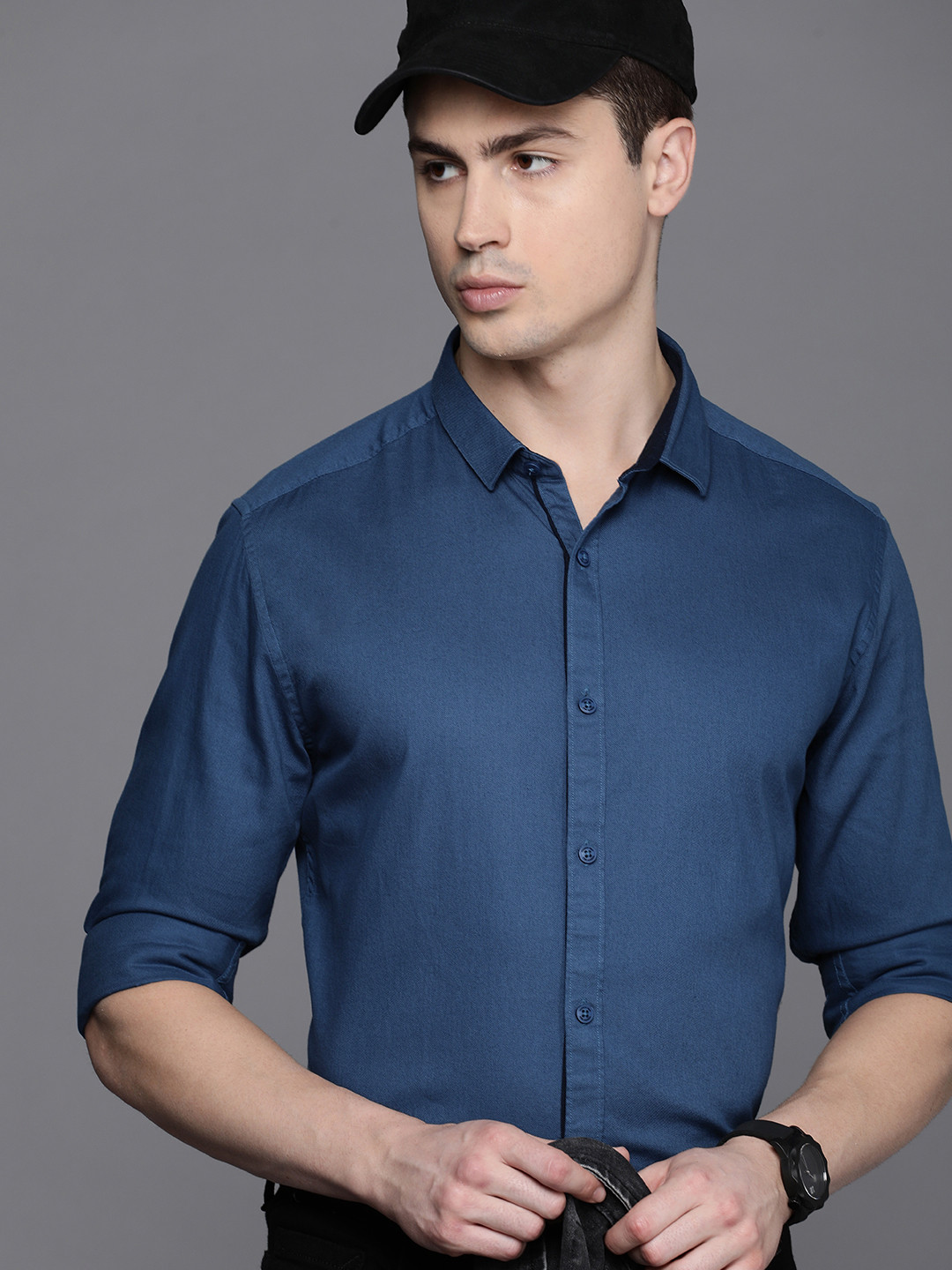 Buy Kenneth Cole Revert Men Blue Pure Cotton Textured Slim Fit Casual ...