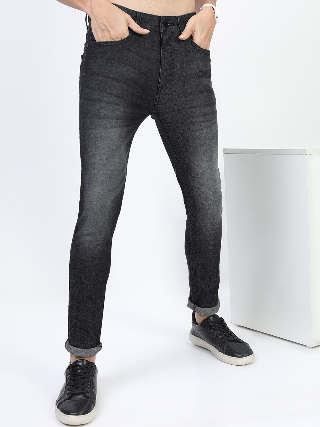 Buy HIGHLANDER Men Black Skinny Fit Heavy Fade Stretchable Jeans ...