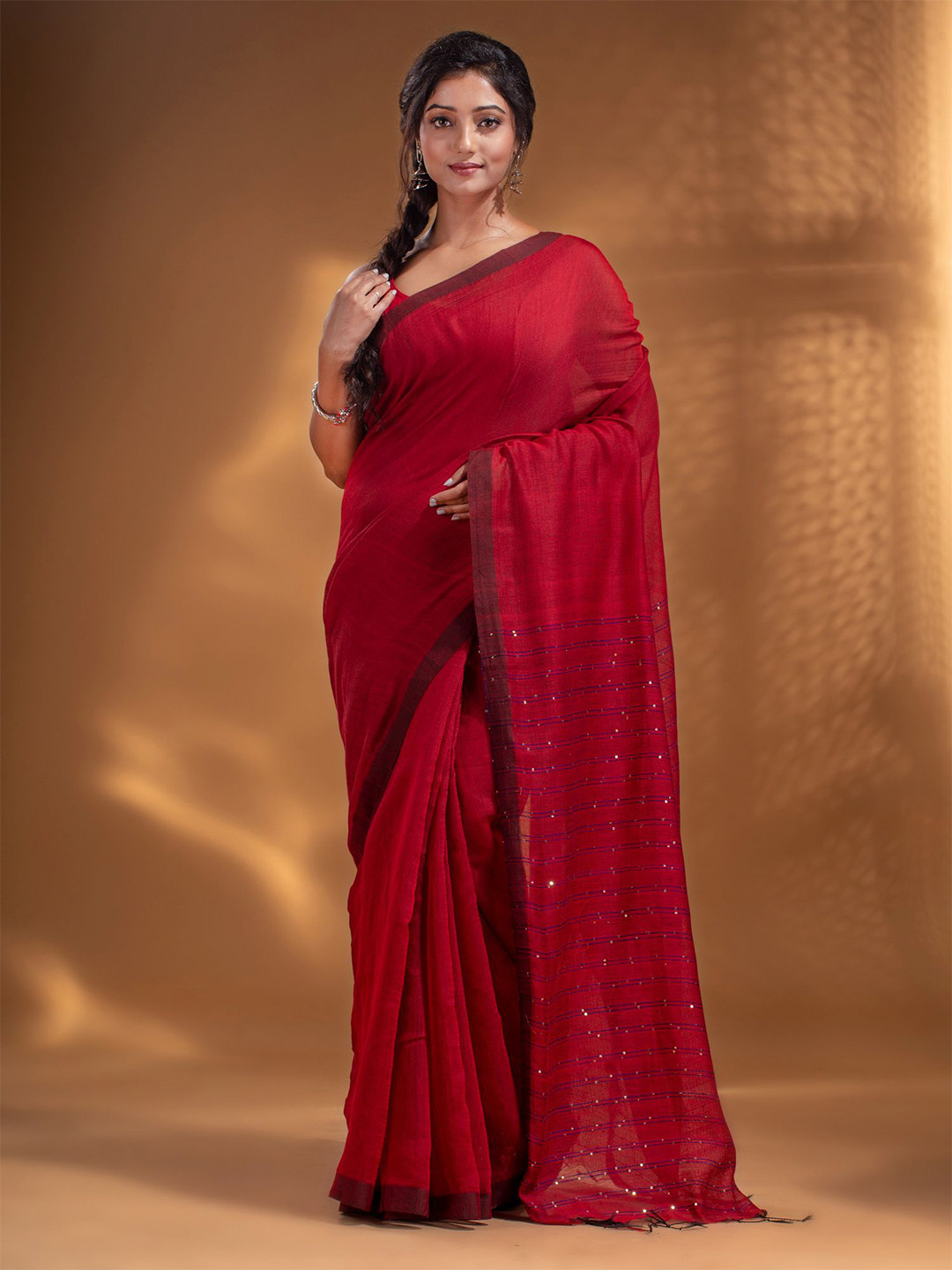 Buy Arhi Red & Black Embellished Sequinned Pure Cotton Saree - Sarees ...