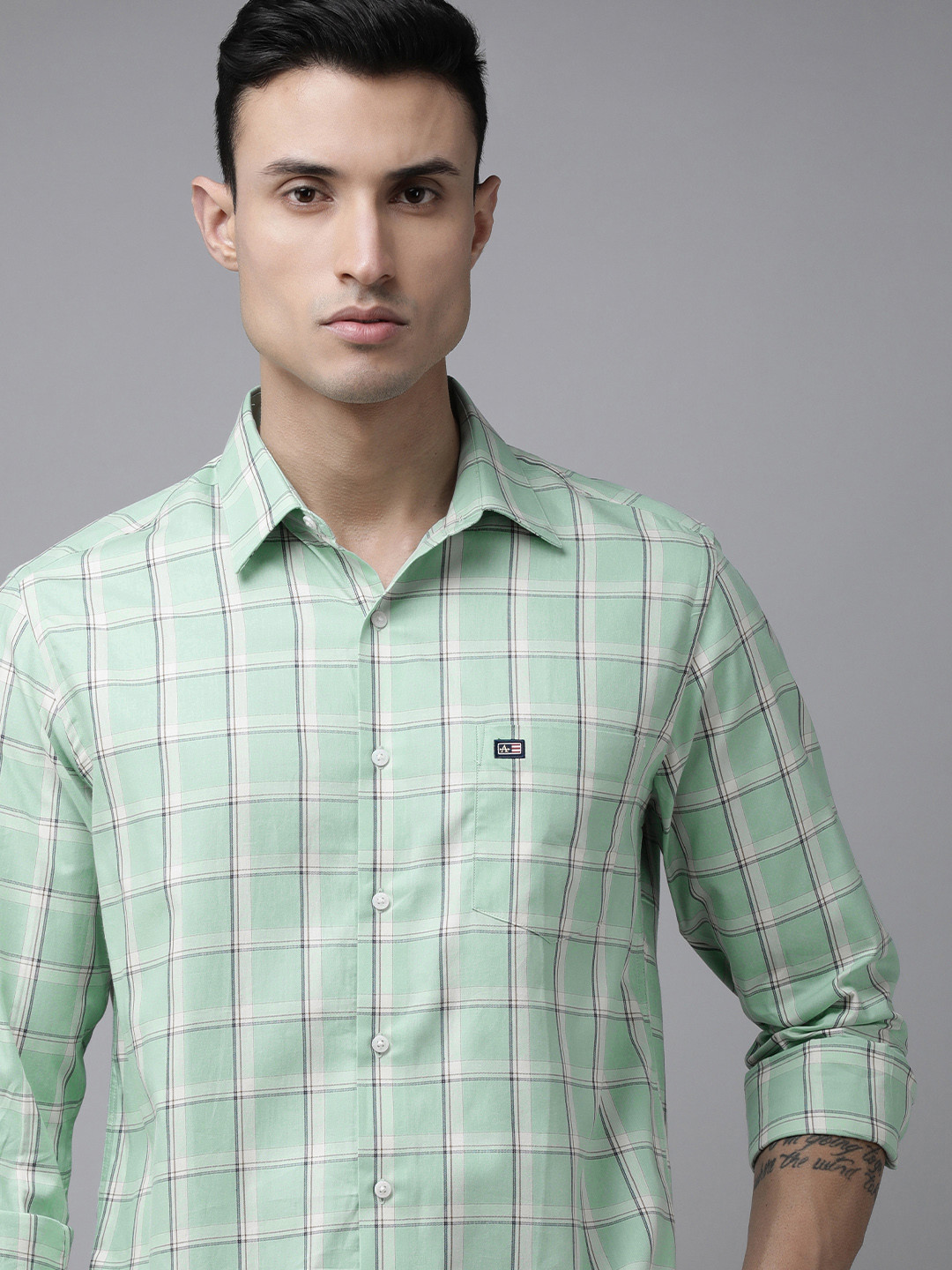 Buy Arrow Sport Men Green Original Slim Fit Checked Pure Cotton Casual ...