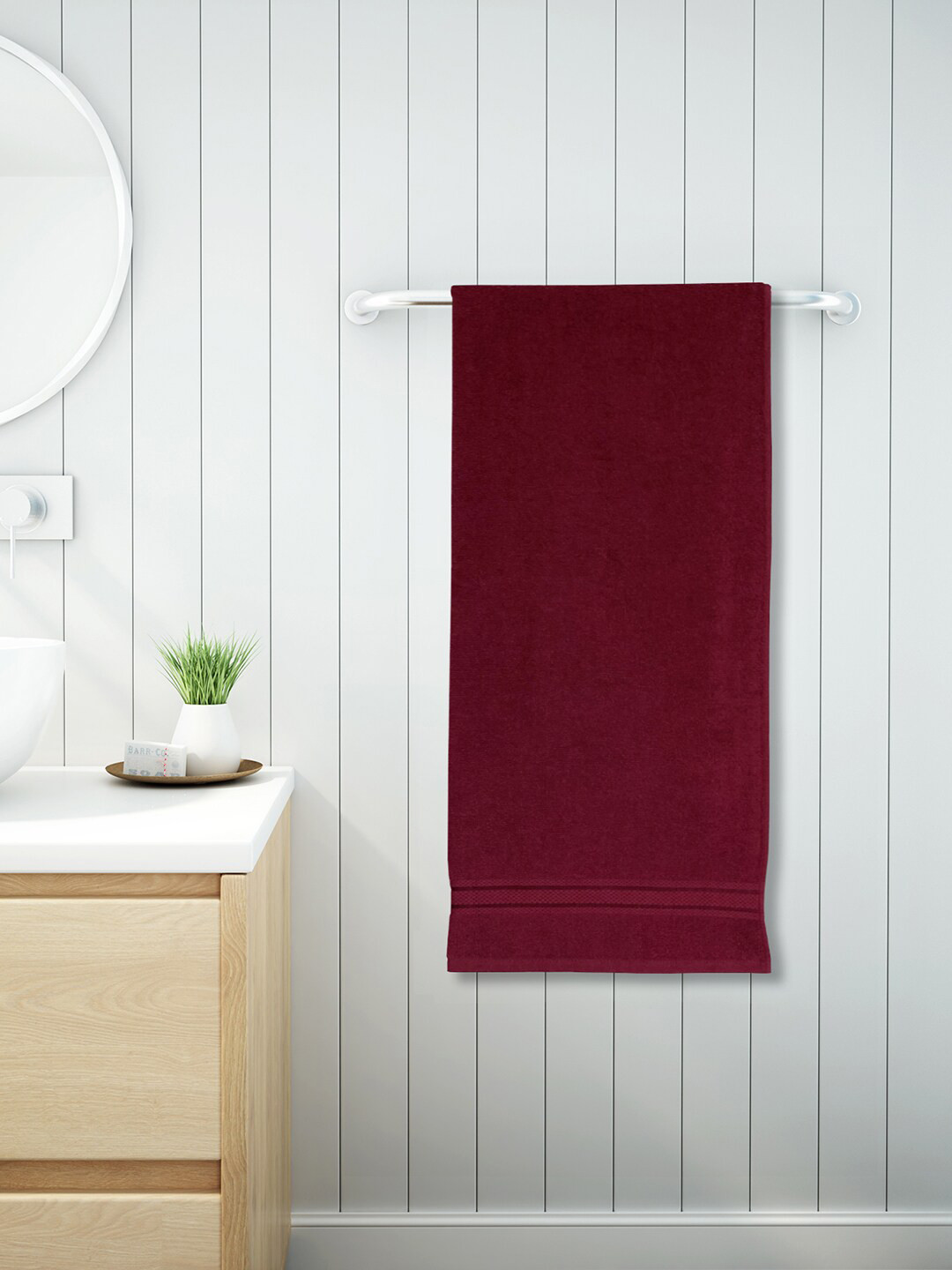 Buy SPACES Maroon Solid 400GSM Pure Cotton Bath Towel - Bath Towels for ...