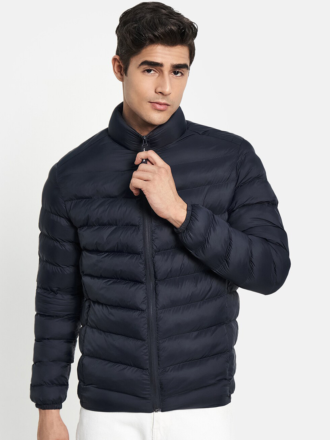 Buy METTLE Men Navy Blue Puffer Jacket - Jackets for Men 19498396 | Myntra