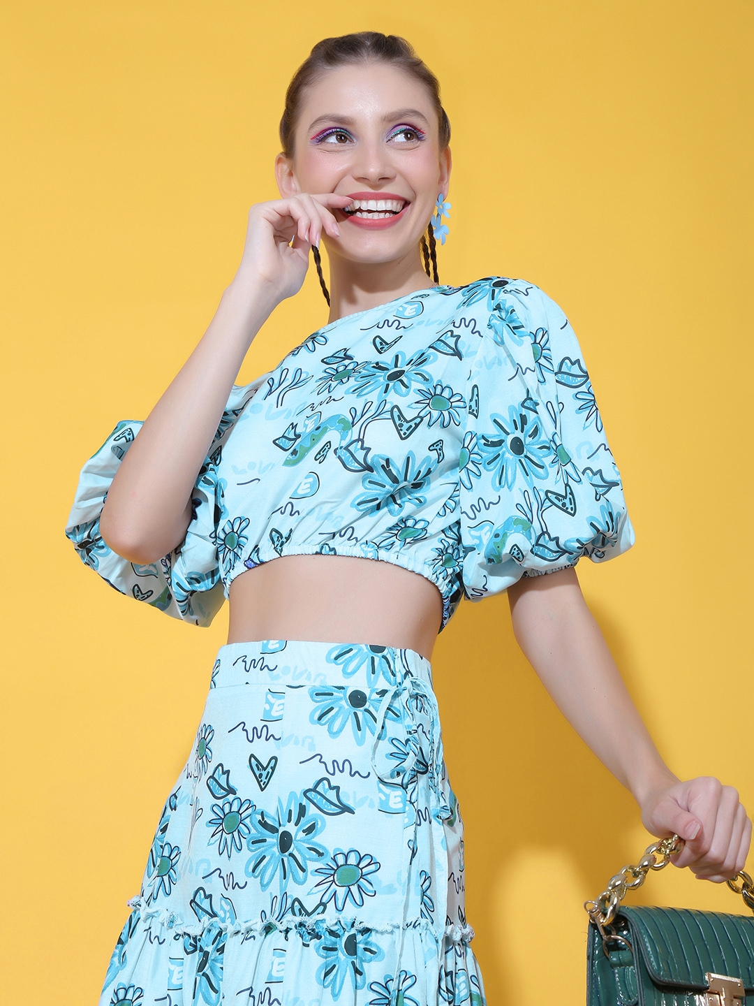 Buy Stylecast X Hersheinbox Women Floral Printed Crop Co Ords Co Ords