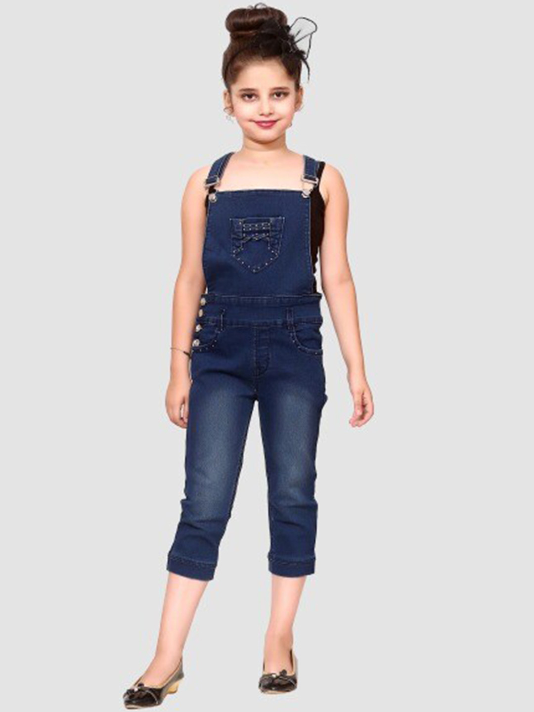 Buy Elendra Jeans Girls Blue Solid Cotton Slim Fit Capri Denim ...