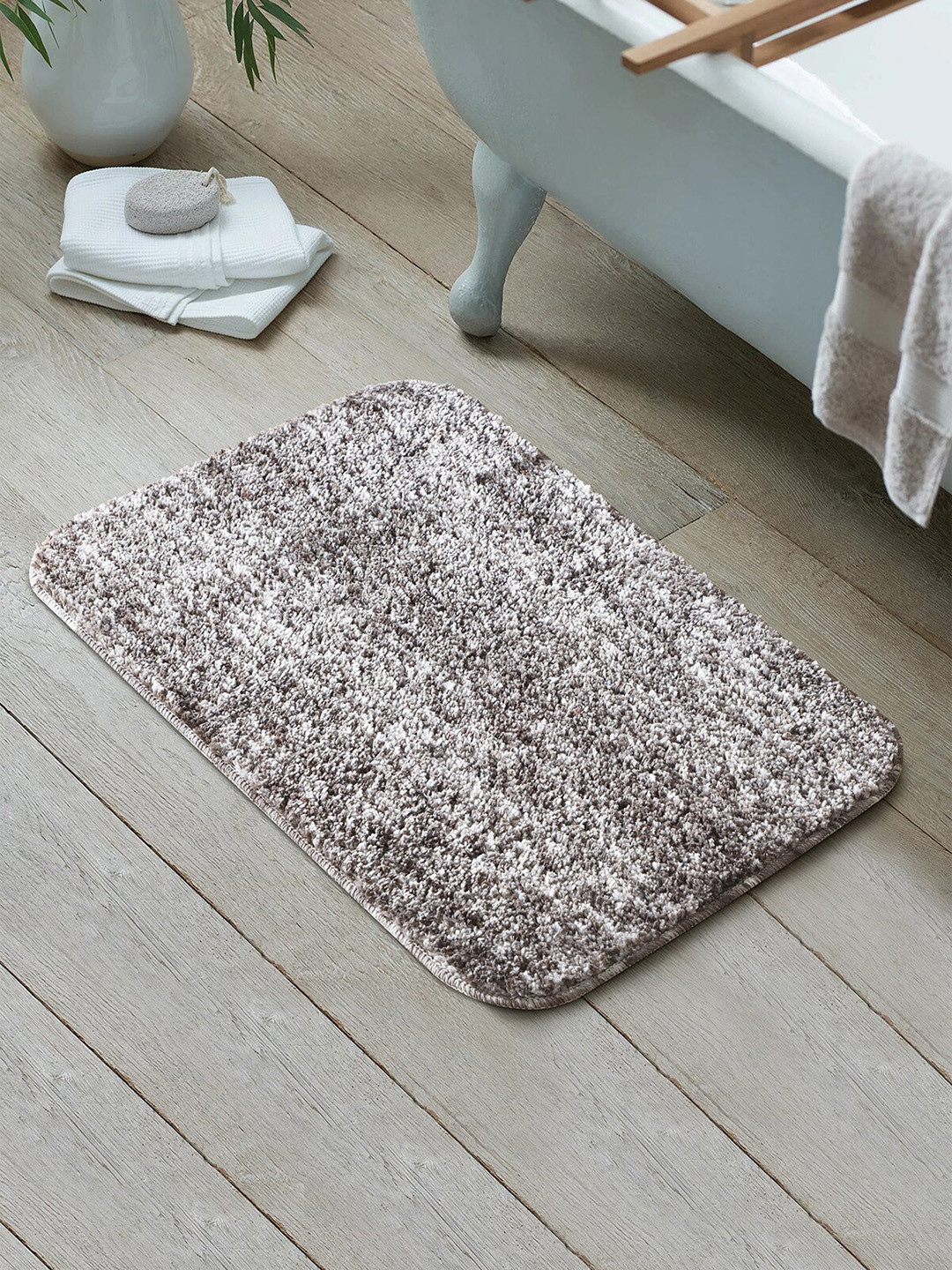 Buy OBSESSIONS Taupe Solid GSM 1300 Bath Rug - Bath Rugs for Unisex ...