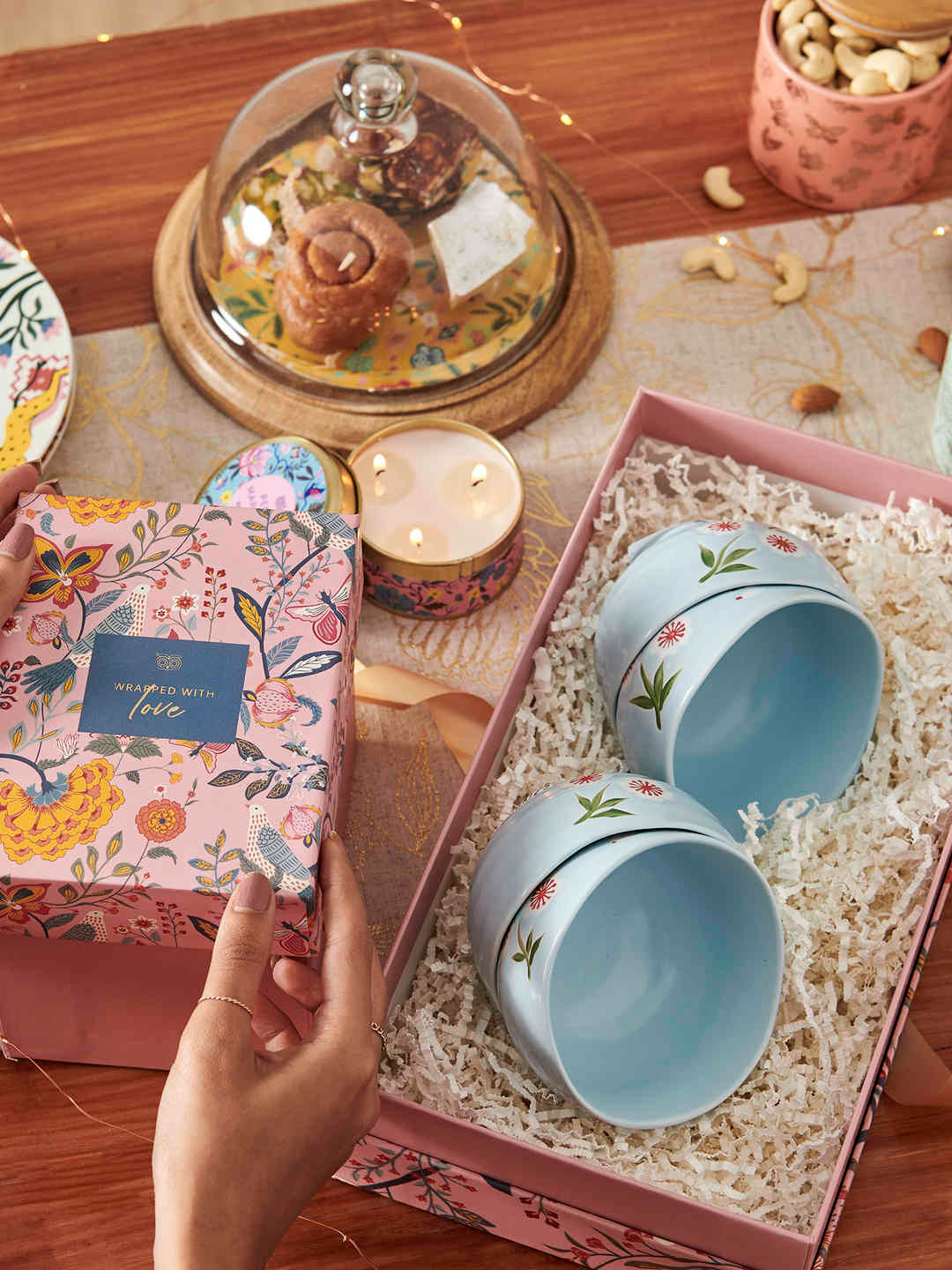 Buy Chumbak Pink & Blue Printed Paper Gift Box - Box for Unisex ...