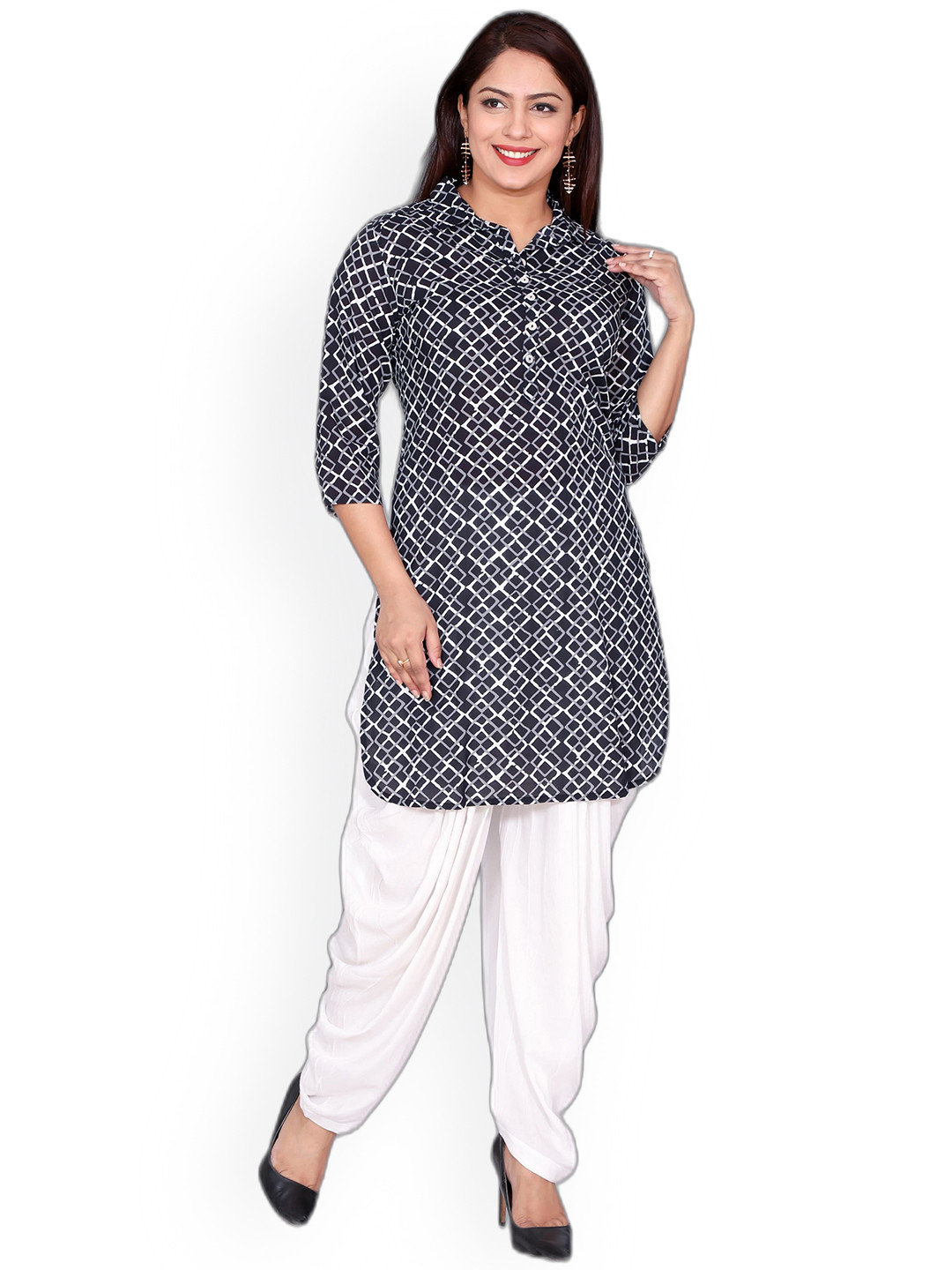 Buy SUTI Women Black & White Geometric Printed Kurta - Kurtas for Women ...