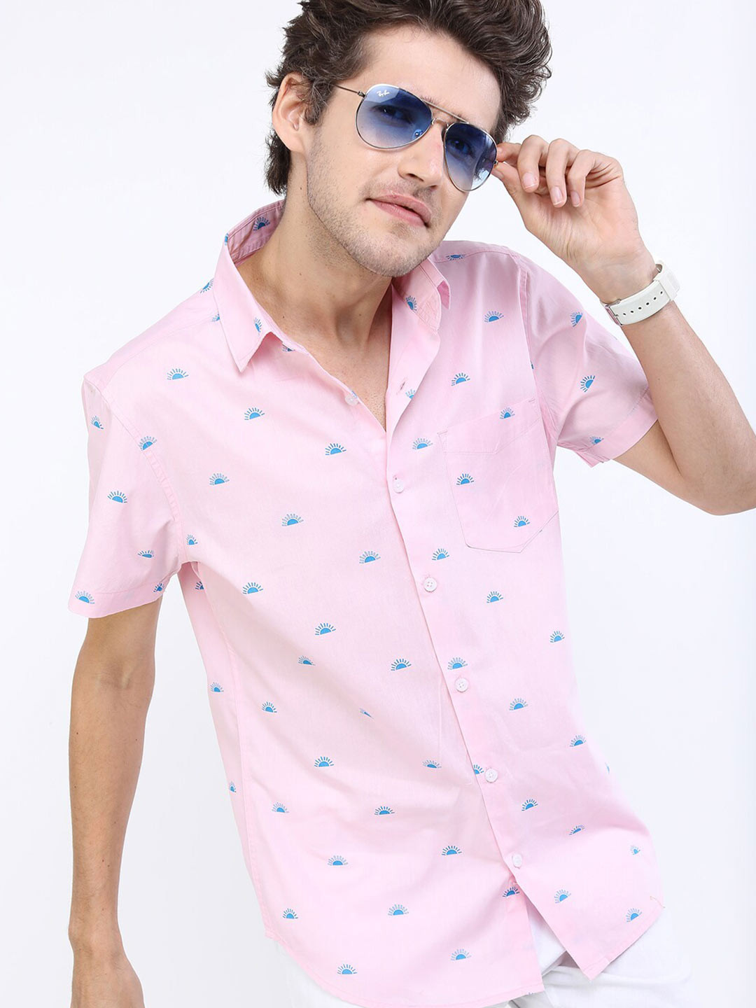 Buy HIGHLANDER Men Pink & Blue Printed Cotton Slim Fit Casual Shirt ...