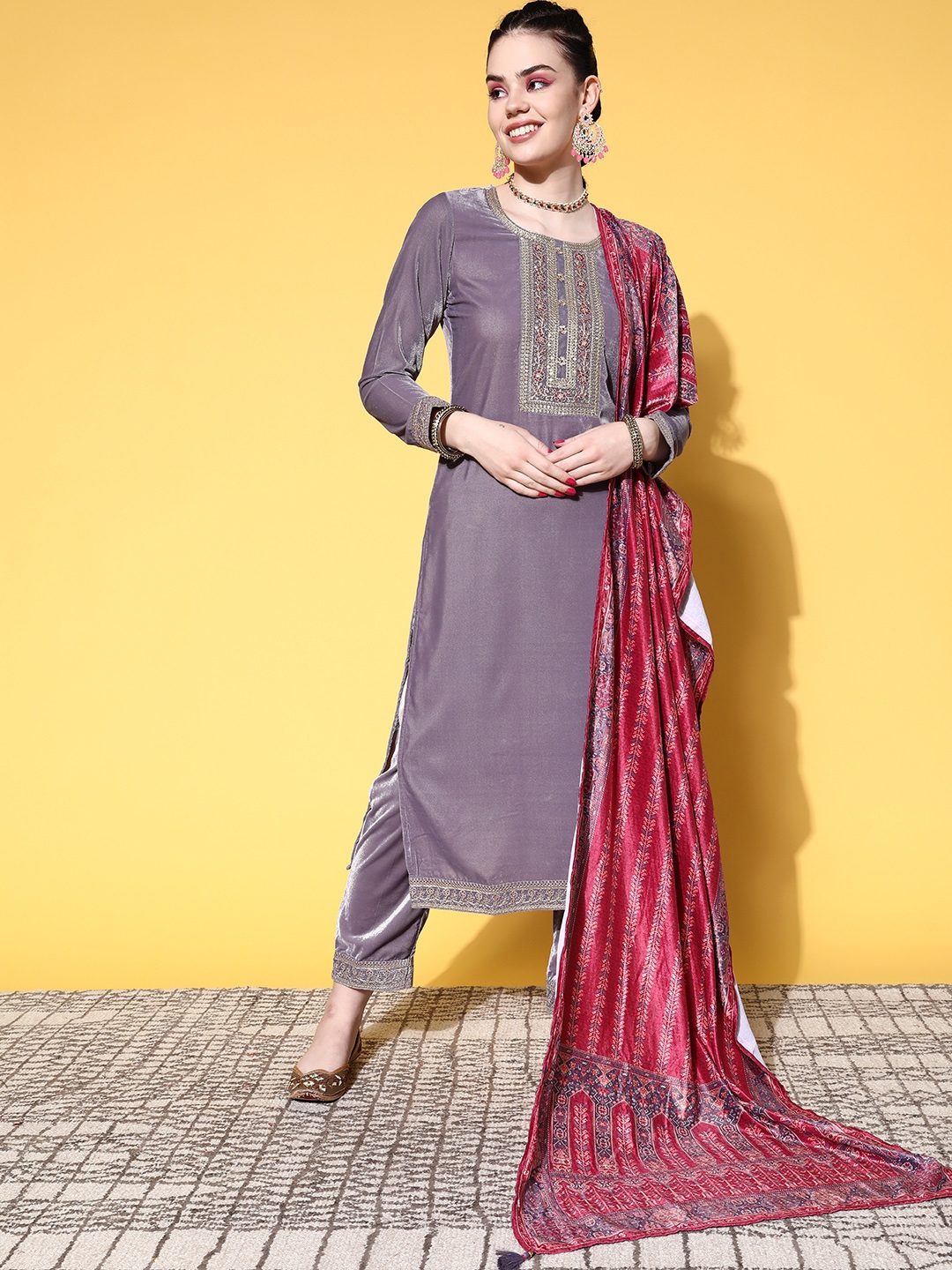 Buy Libas Women Floral Velvet Kurta Set Kurta Sets For Women 19651226