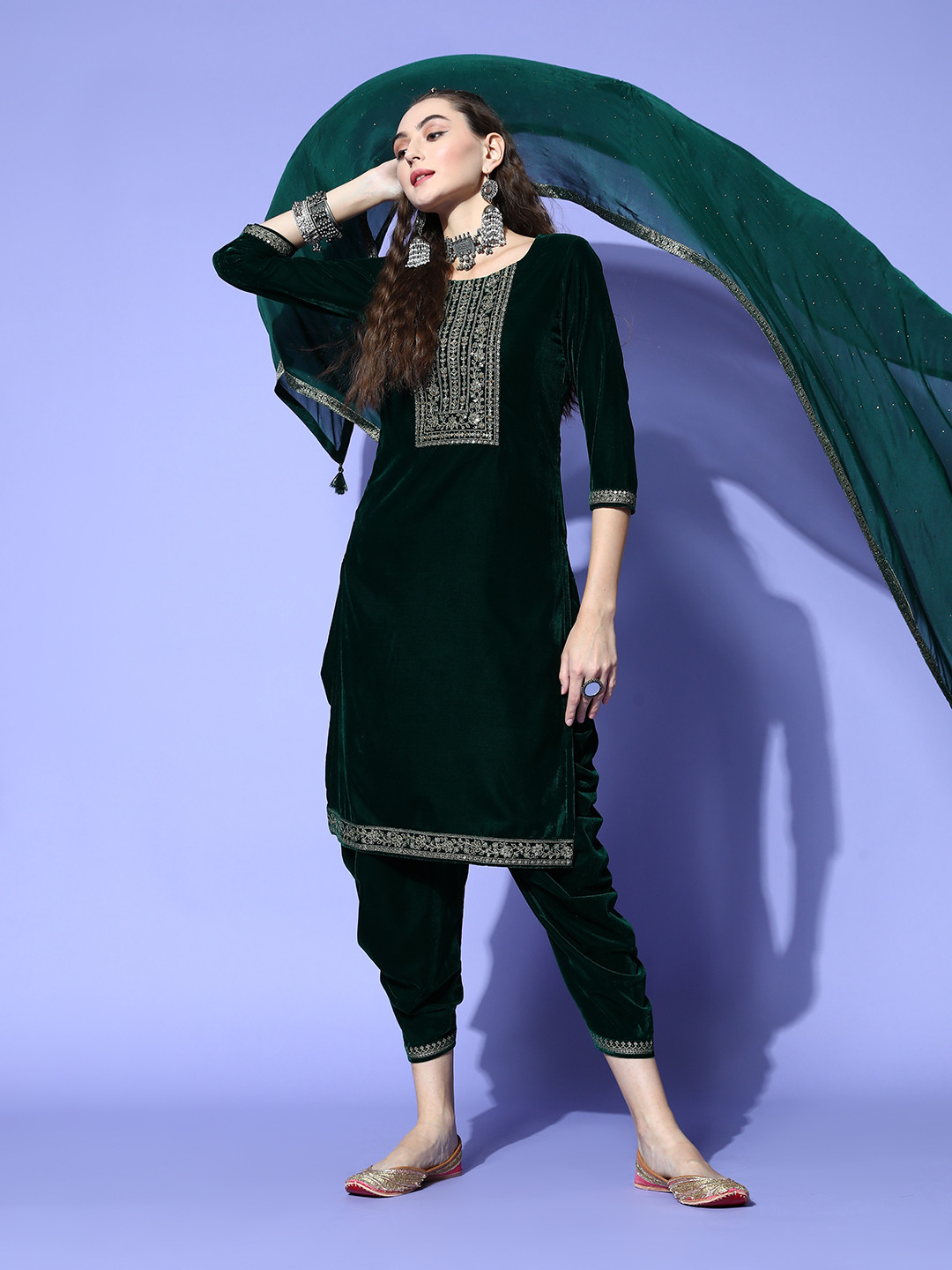 Buy Libas Women Floral Velvet Kurta Set - Kurta Sets for Women 19651250 ...