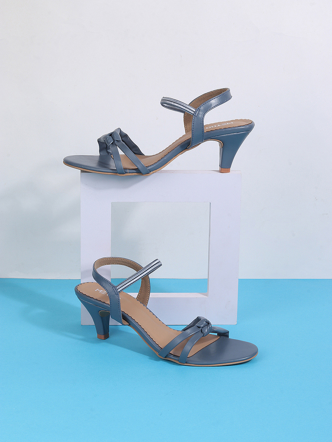 Buy Metro Blue Kitten Heels - Heels for Women 19710158 | Myntra
