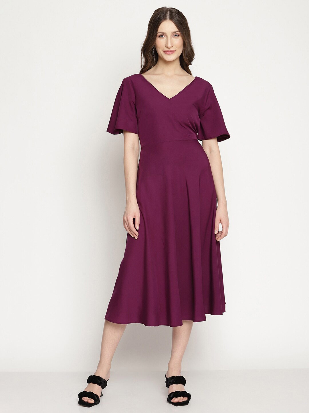 Buy COASTLAND Women Purple Solid Crepe Midi Dress - Dresses for Women ... Buy COASTLAND Women Purple Solid Crepe Midi Dress - Dresses for Women ...
