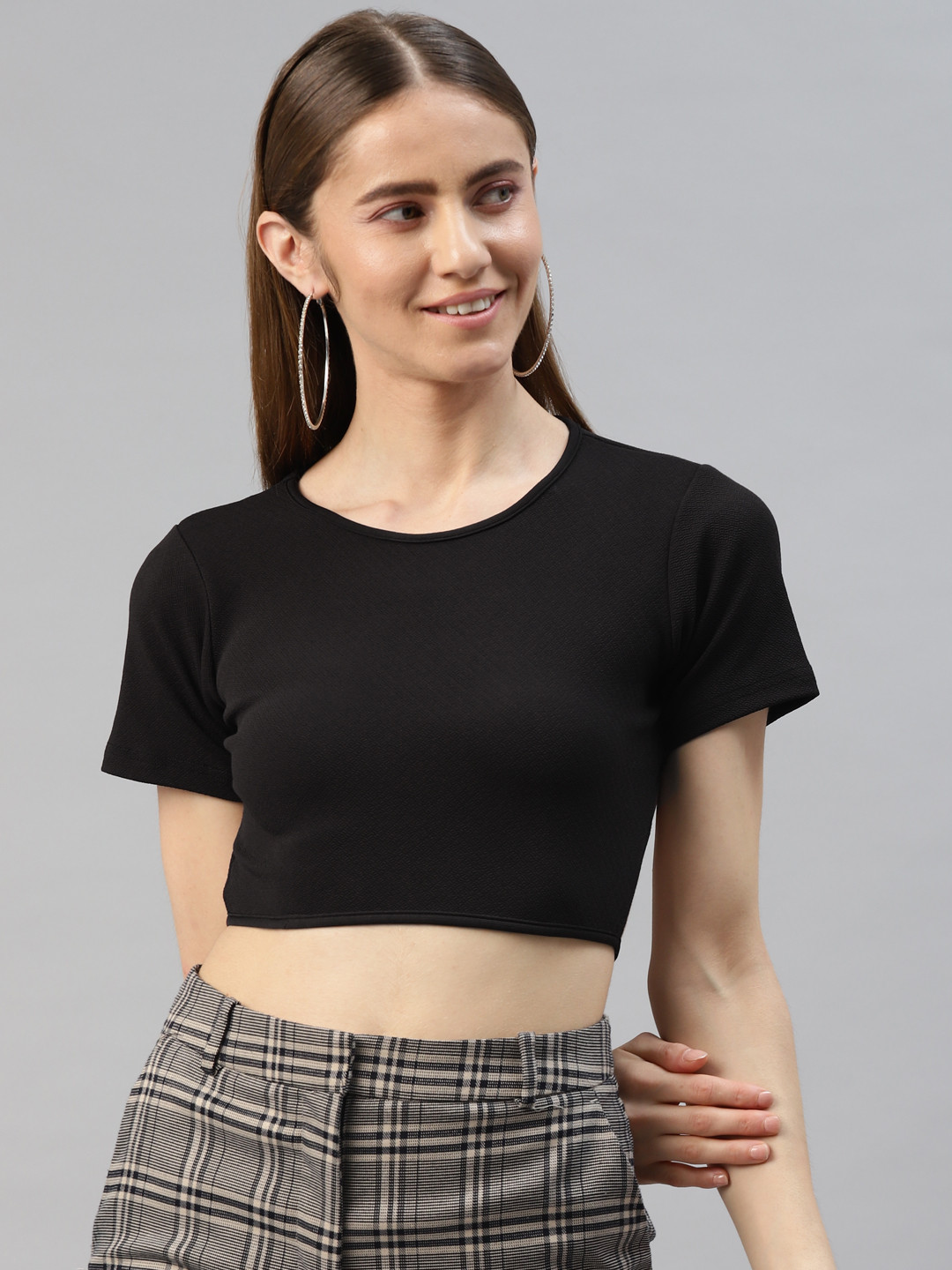Buy AAHWAN Black Solid Backless Crop Top - Tops for Women 19719836 | Myntra