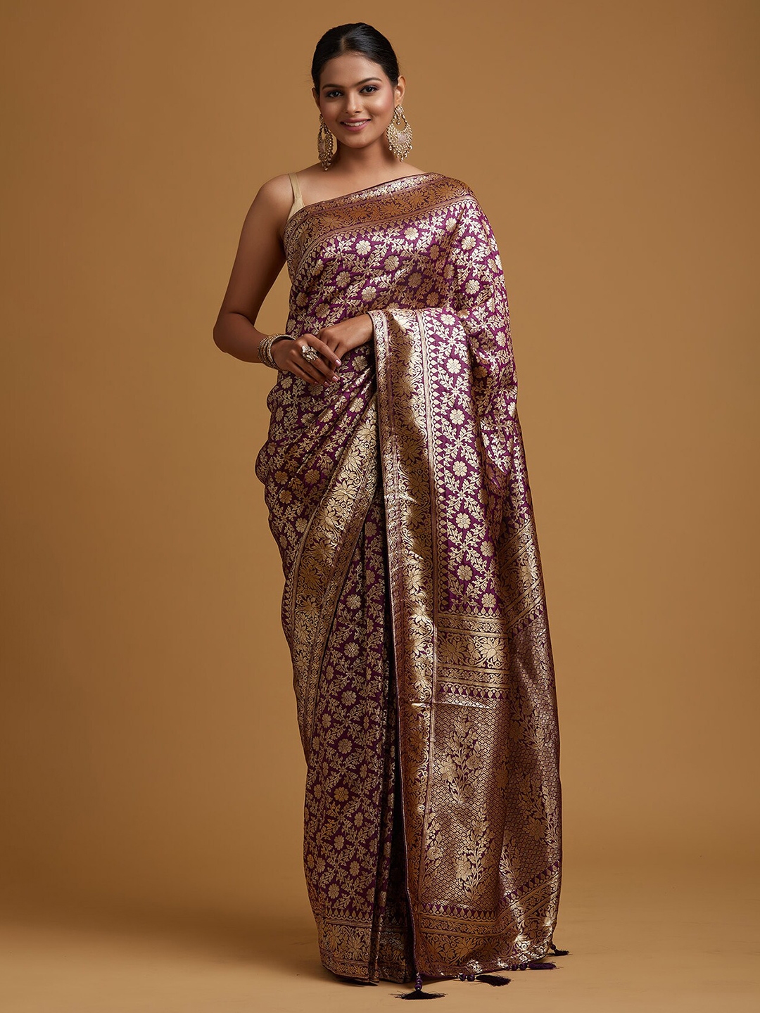 Buy Koskii Purple & Gold Toned Woven Design Zari Art Silk Banarasi ... Buy Koskii Purple & Gold Toned Woven Design Zari Art Silk Banarasi ...