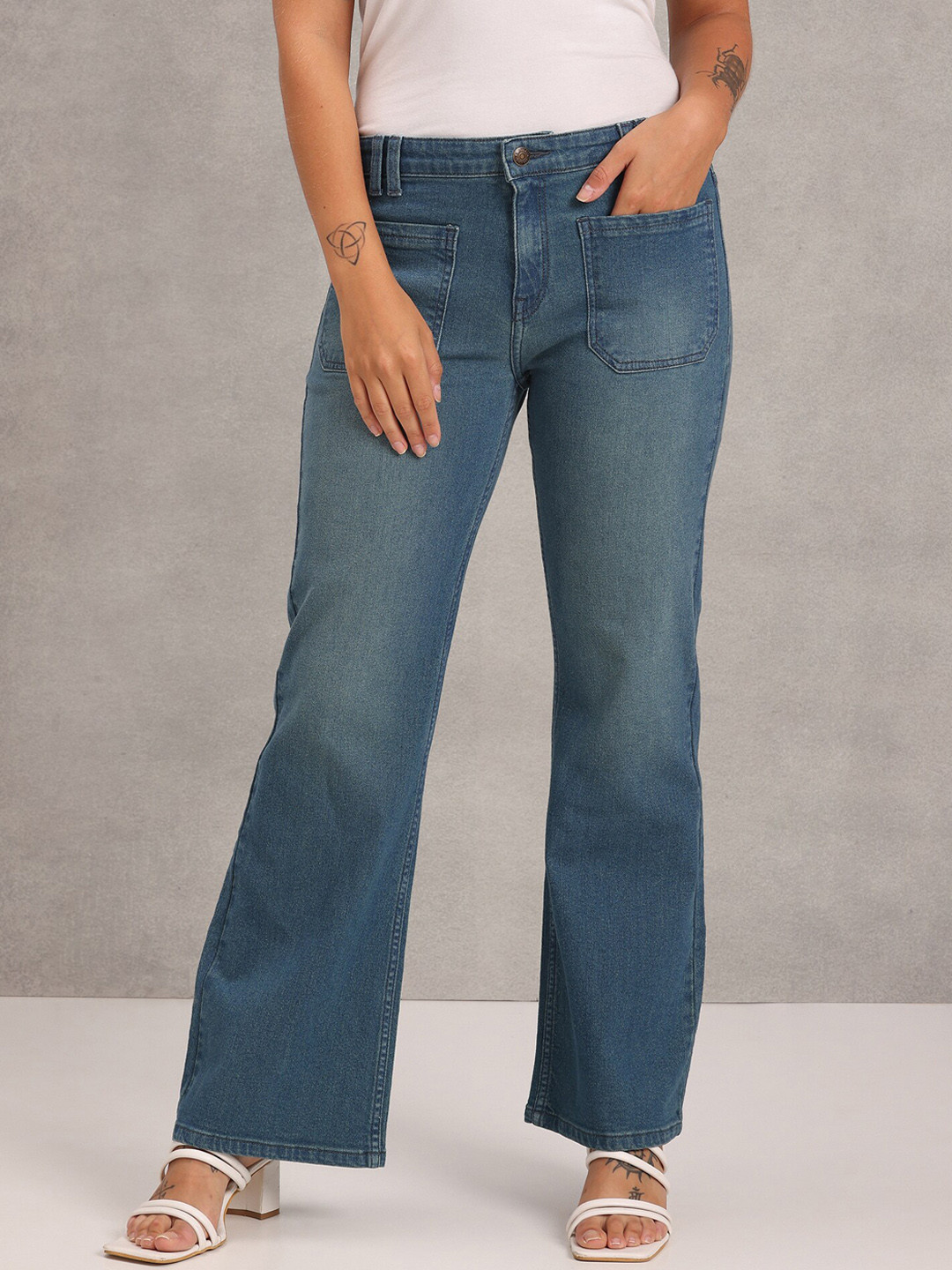 Buy U S Polo Assn Women Blue Flared Light Fade Stretchable Jeans ...