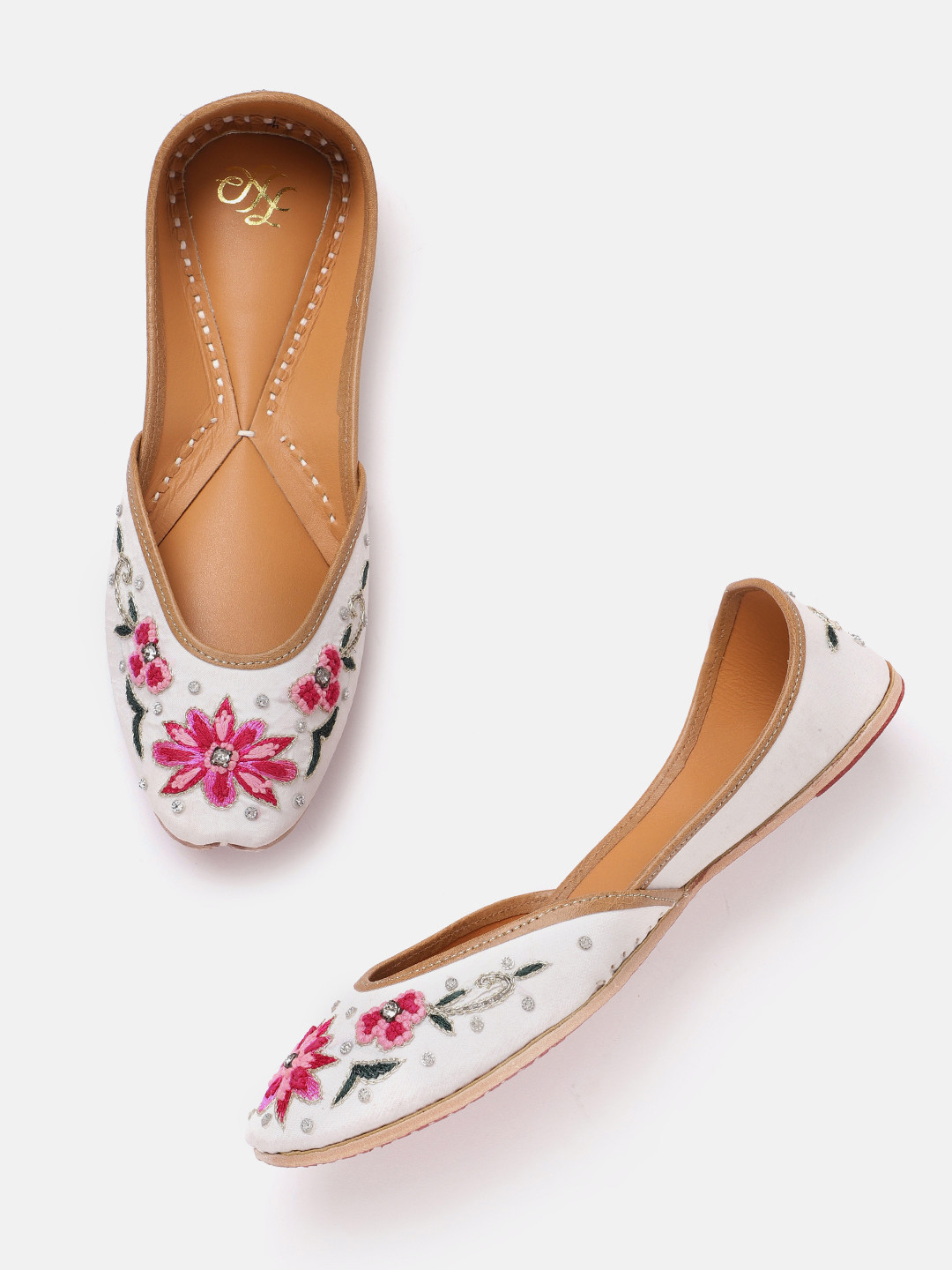 Buy House Of Pataudi Women Floral Embroidered Handcrafted Mojaris ...