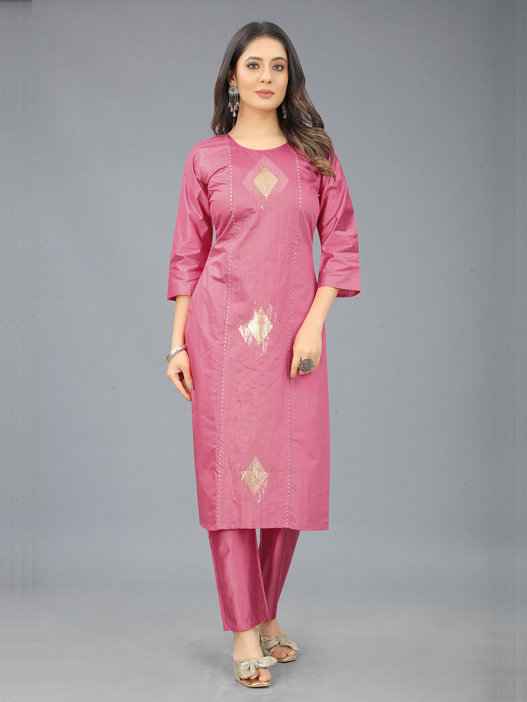 Buy GUNVANTI FAB Women Sequinned Liva Kurta With Trousers - Kurta Sets ...