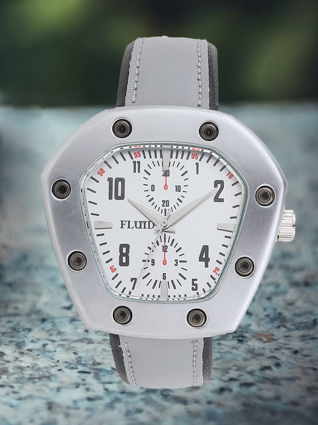 Buy FLUID Men Embellished Dial & Leather Straps Analogue Watch FL 018 ...