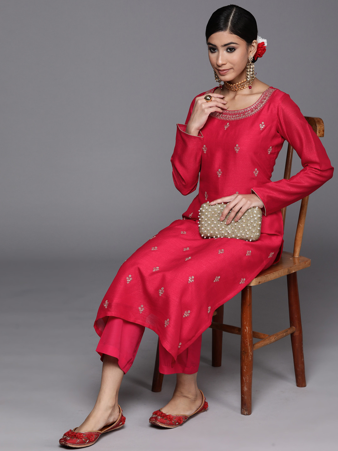 Buy Libas Women Red & Golden Floral Motifs Embroidered Kurta - Kurtas for Women 19821044 | Myntra