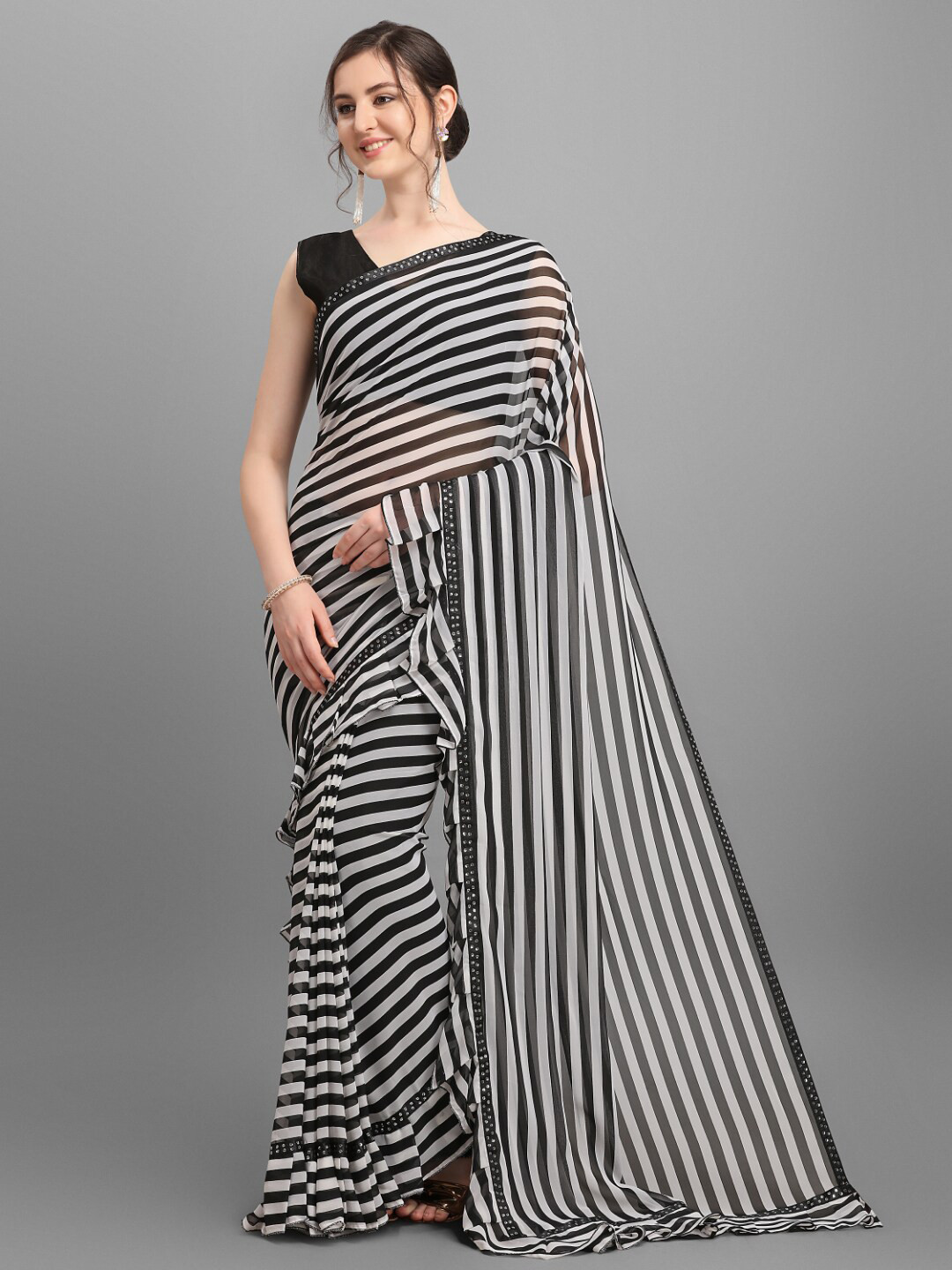 Buy B4ME.COM White & Black Striped Saree - Sarees for Women 19821344 ...