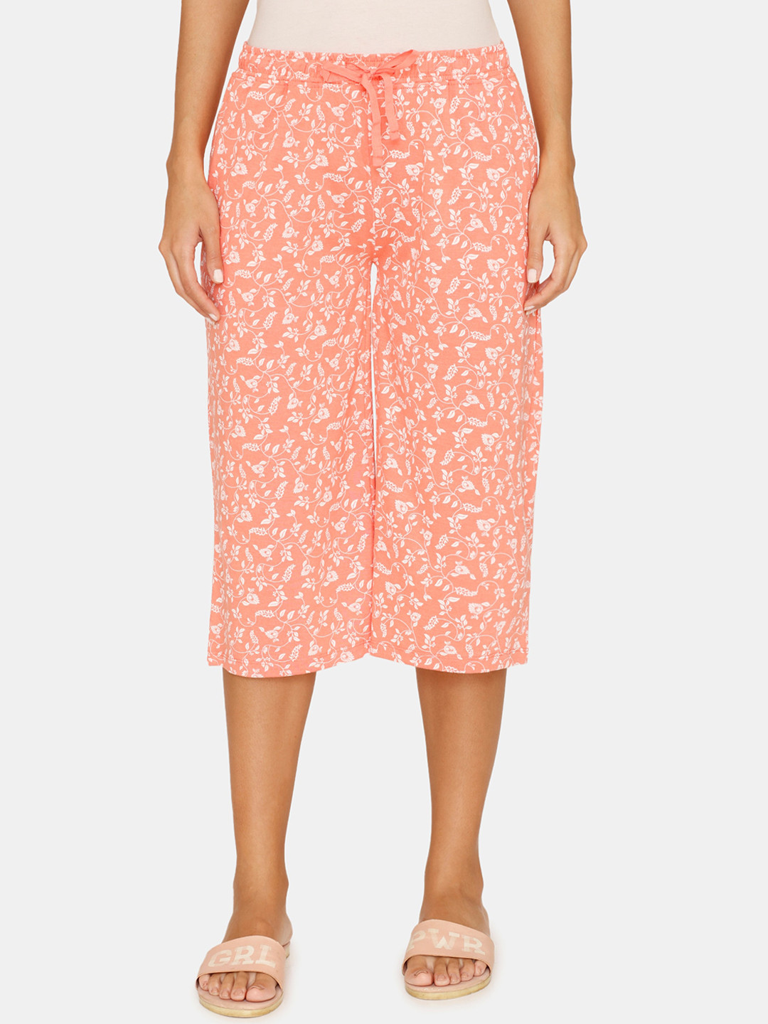 Buy Zivame Women Printed Lounge Capris - Lounge Pants for Women ...