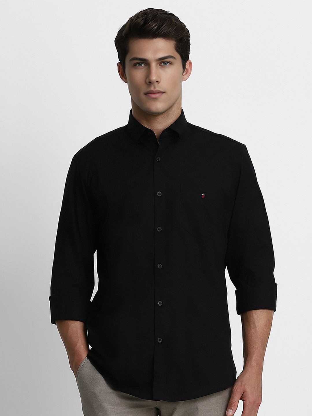 Buy Louis Philippe Sport Men Black Slim Fit Casual Shirt - Shirts for ...