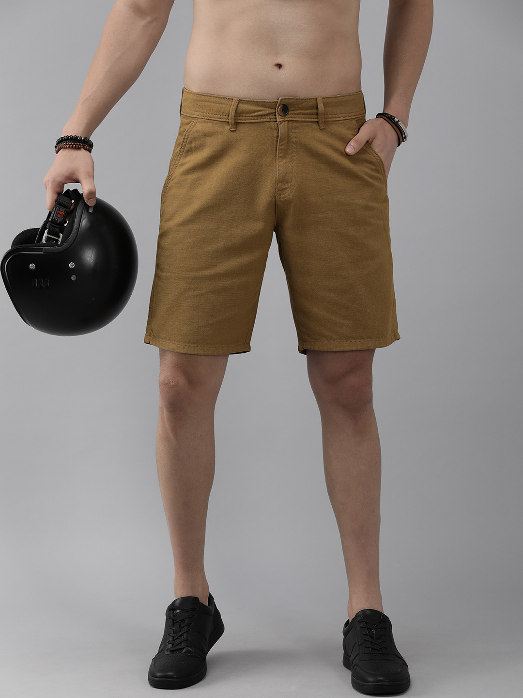 Buy Roadster Men Mustard Brown Solid Slim Fit Pure Cotton Casual Shorts ...