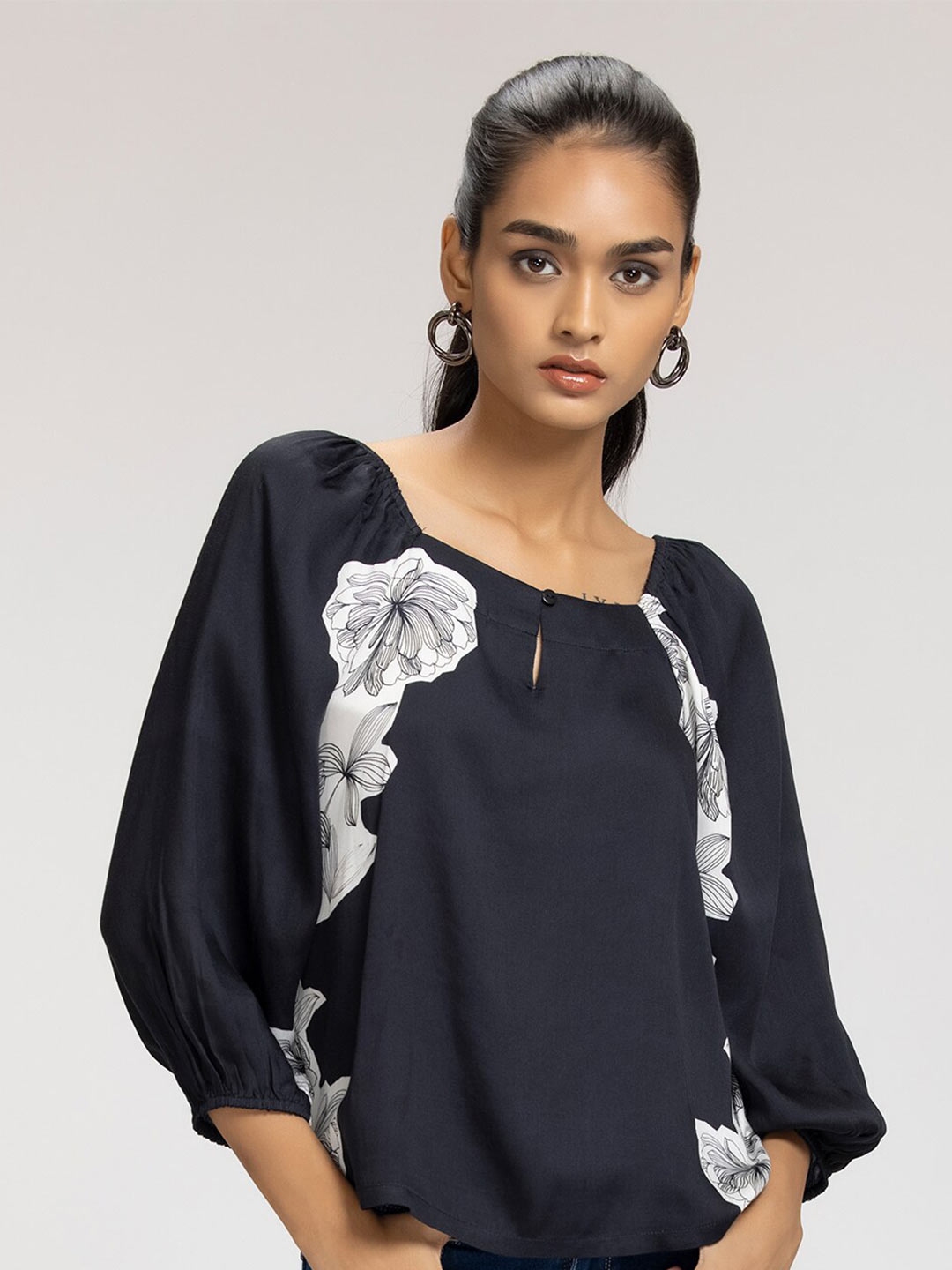 Buy Shaye Black And White Floral Print Keyhole Neck Top Tops For Women