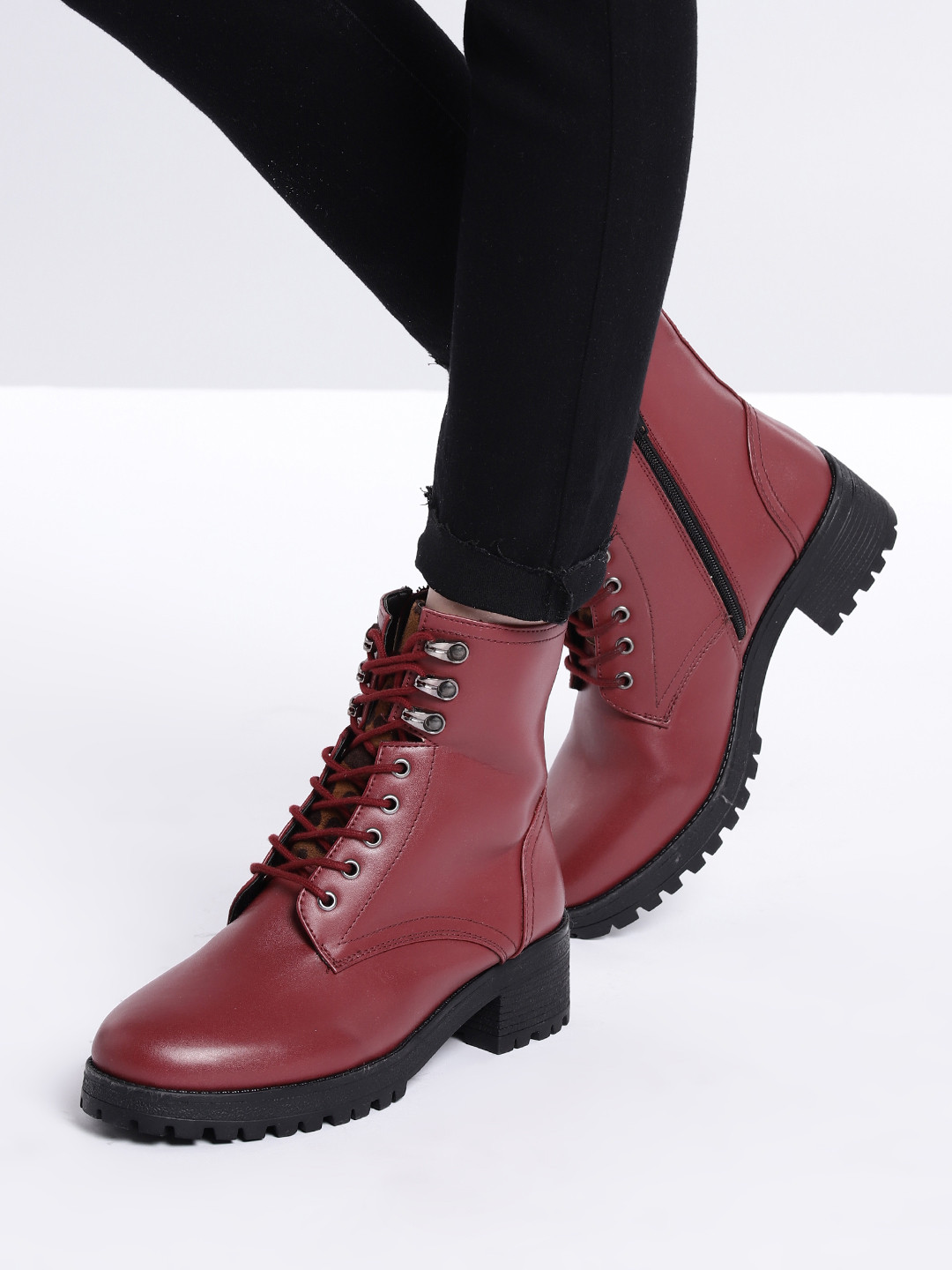 Buy Roadster Women Maroon Solid Mid Top Block Heel Boots - Boots for ...