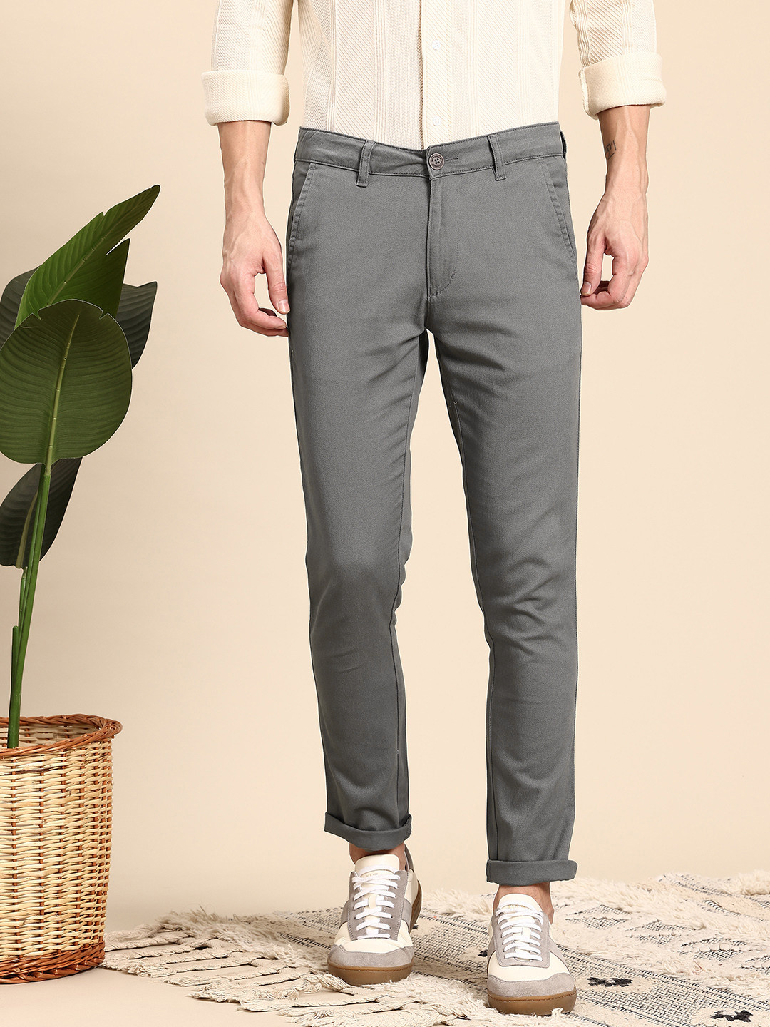 Buy Mast & Harbour Men Trousers - Trousers for Men 20002312 | Myntra