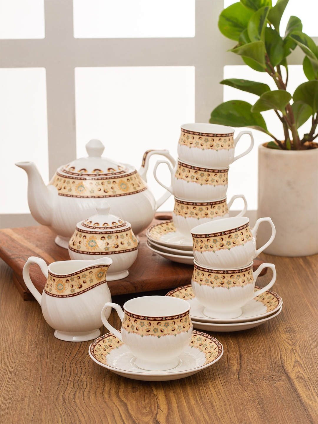 Buy Clay Craft Off White And Gold Set Of 15 Dishwasher And Microwave Safe