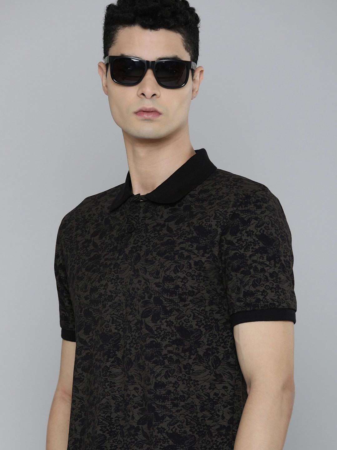 Buy Flying Machine Men Black & Olive Green Floral Print Polo Collar ...