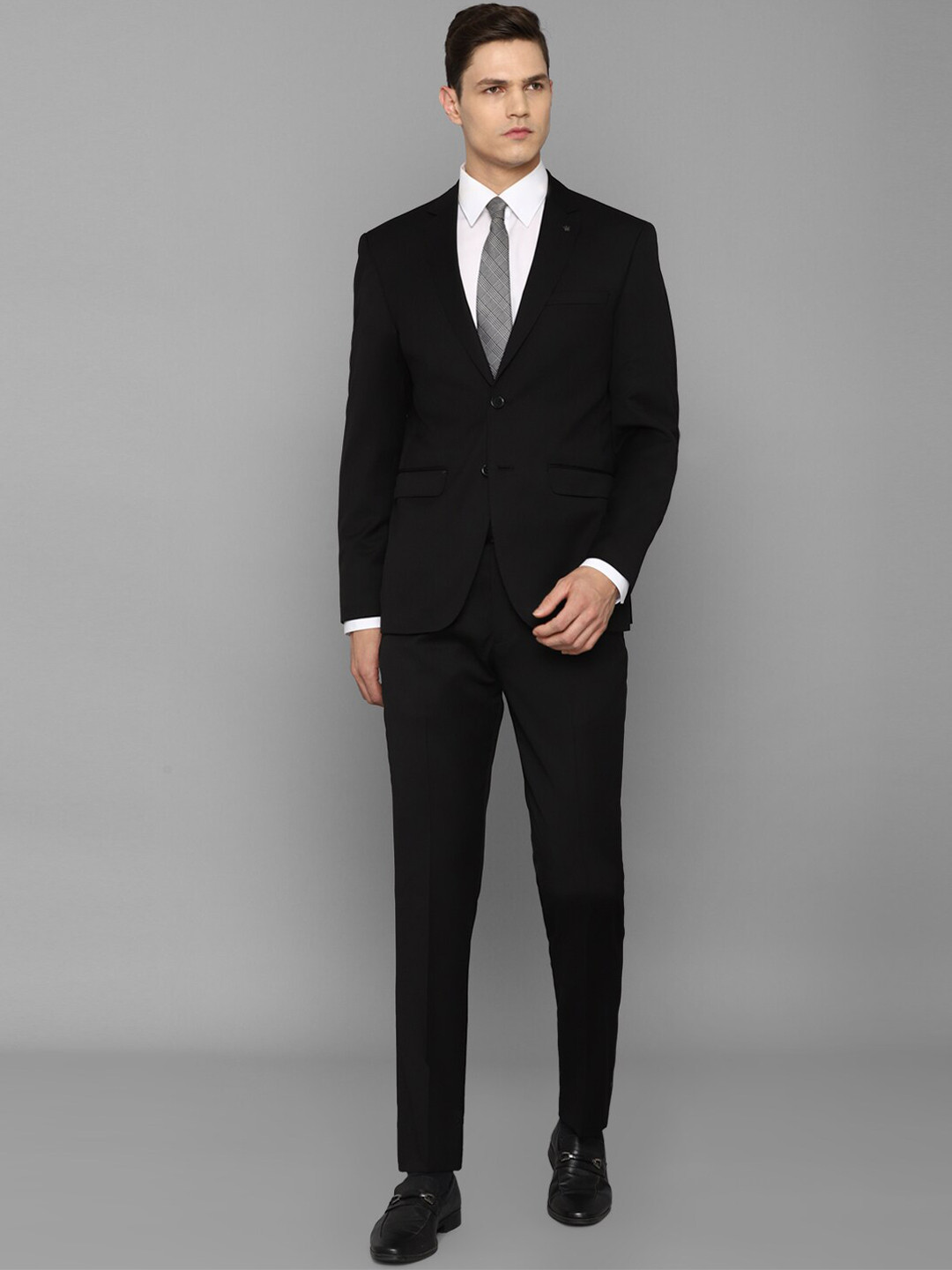 Buy Louis Philippe Men Black Solid Slim Fit Single Breasted Two Piece ...