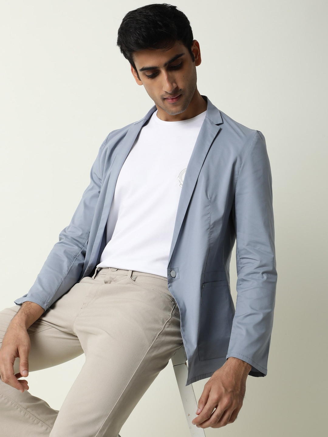 Buy RARE RABBIT Men Glaze Tailored Fit Colourblocked Jacket - Jackets ...