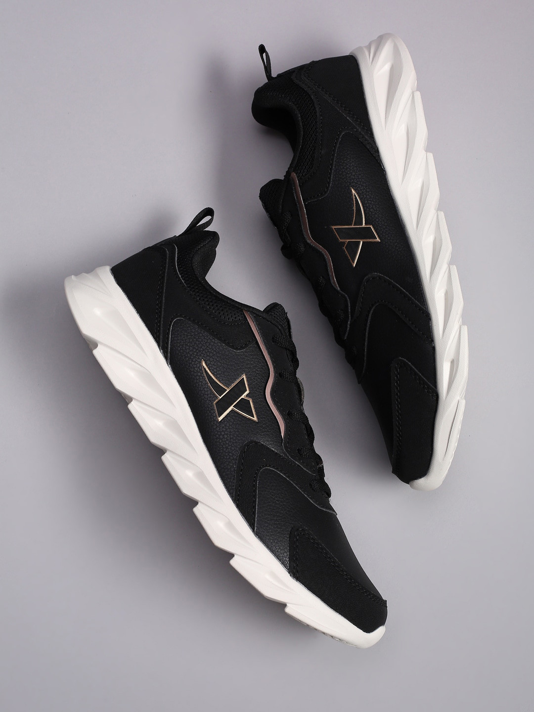 Buy Xtep Women Comfy Cubes Running Shoes - Sports Shoes for Women ...