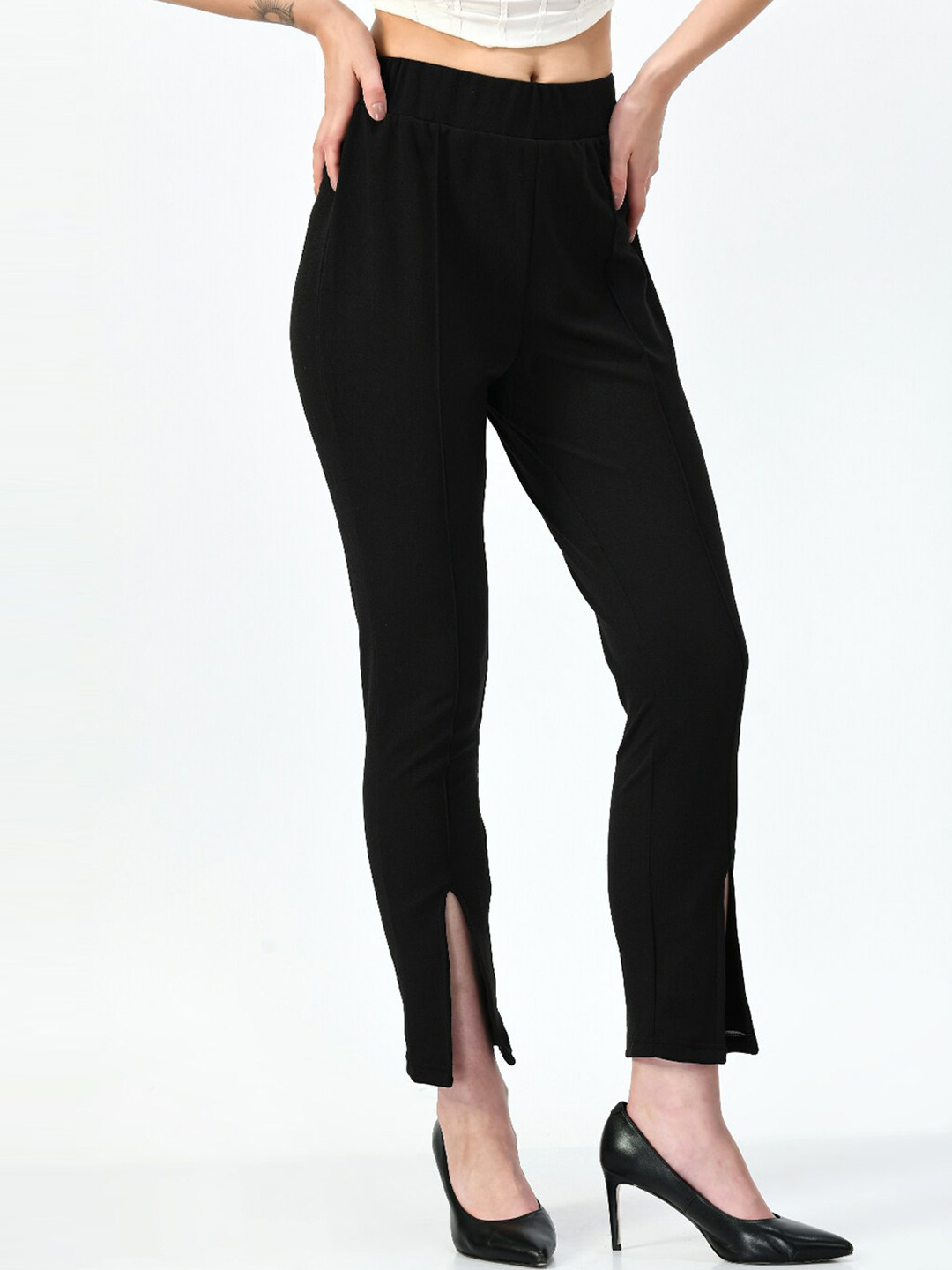 Buy IUGA Women Relaxed Straight Leg Bottom Cut Trouser - Trousers for Women 20186450 | Myntra