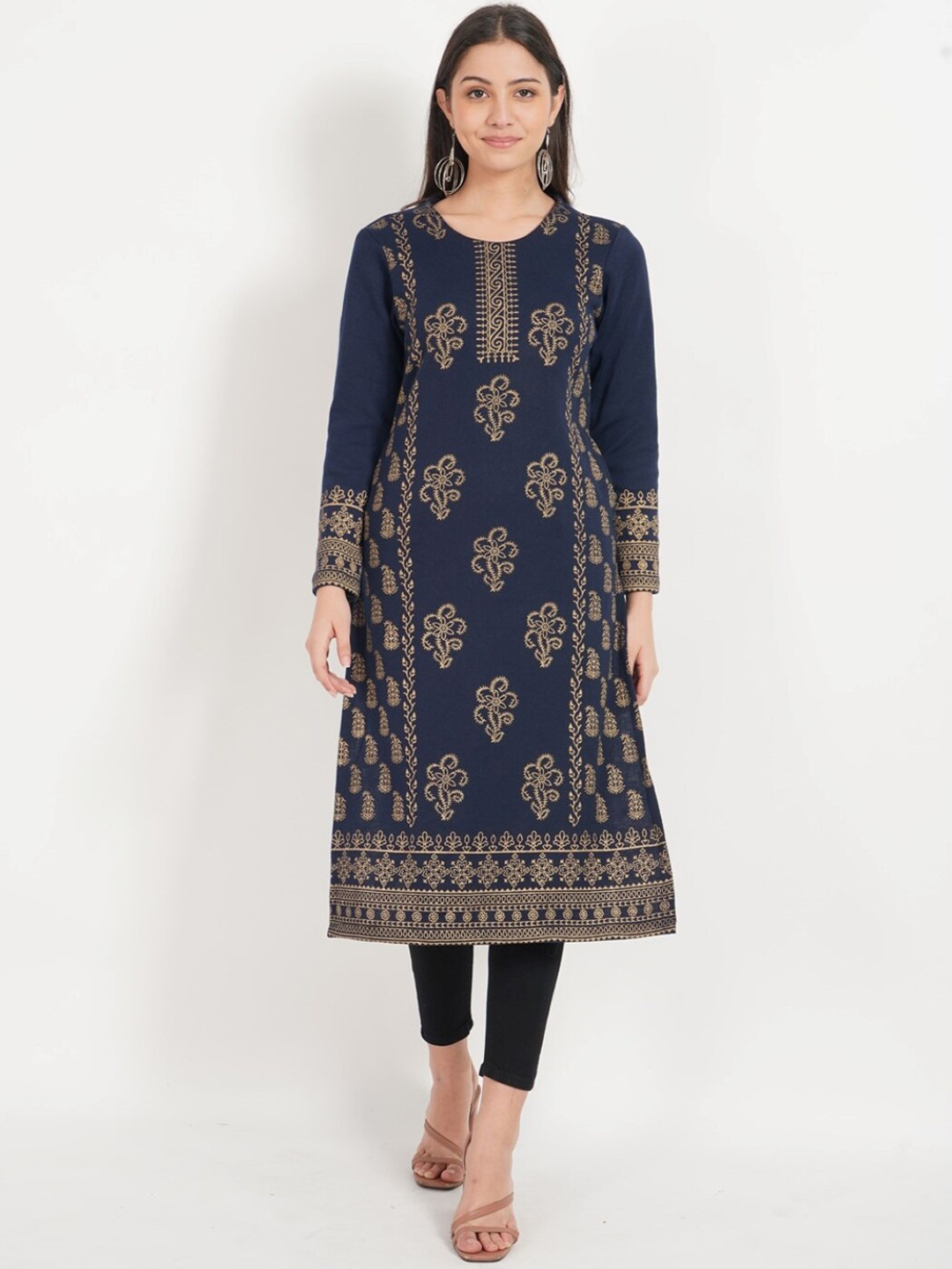 Buy SHEREEN Women Ethnic Printed Straight Woolen Kurta - Kurtas for ...