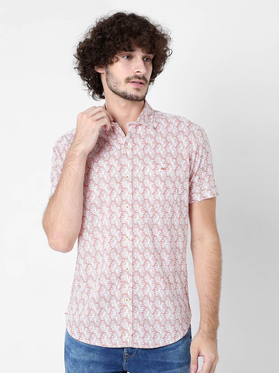 Buy Mufti Men Pink Classic Slim Fit Floral Printed Casual Shirt ...