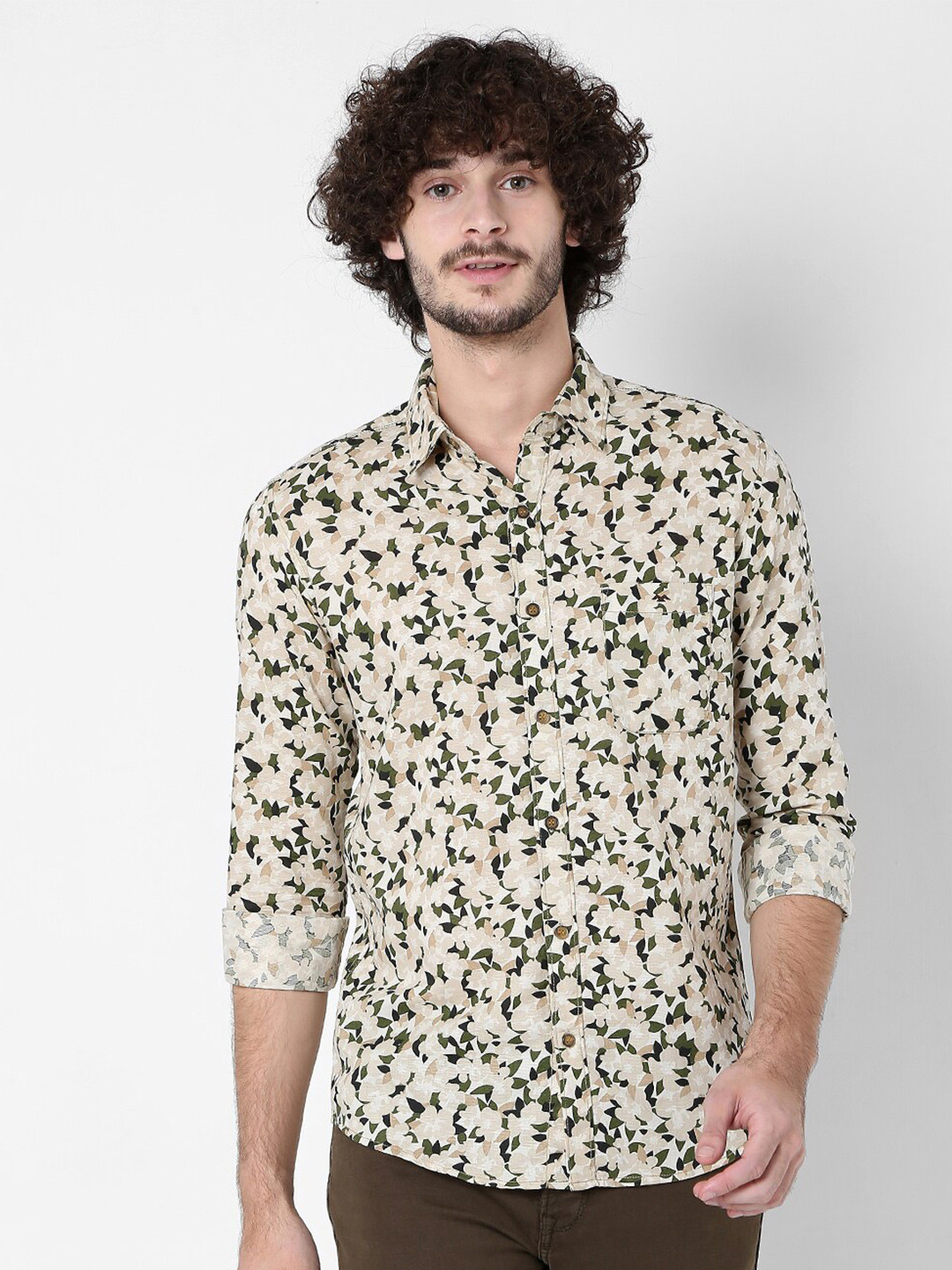Buy Mufti Men Classic Slim Fit Floral Printed Casual Shirt - Shirts for ...