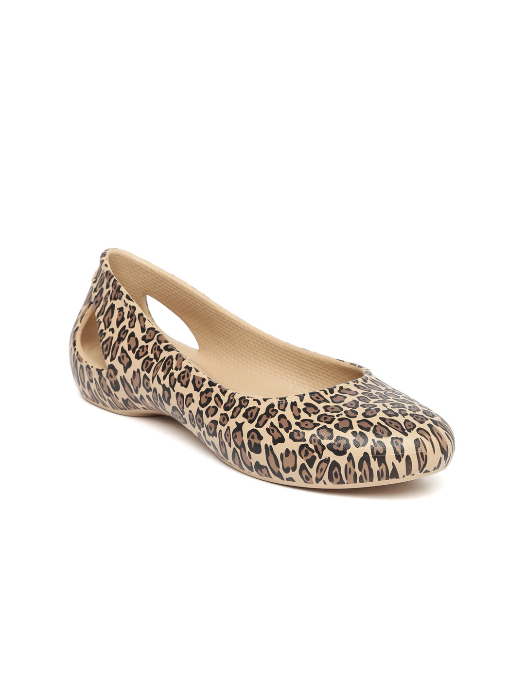 Buy Crocs Women Brown Printed Laura Ballerinas - Flats for Women ...