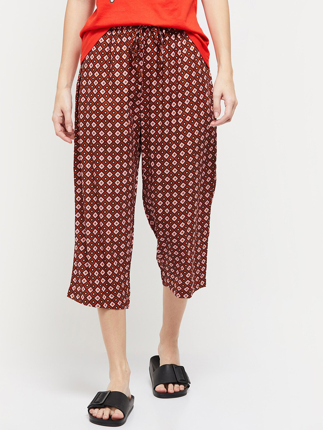 Buy Max Women Maroon Printed Lounge Capris - Lounge Pants for Women ...