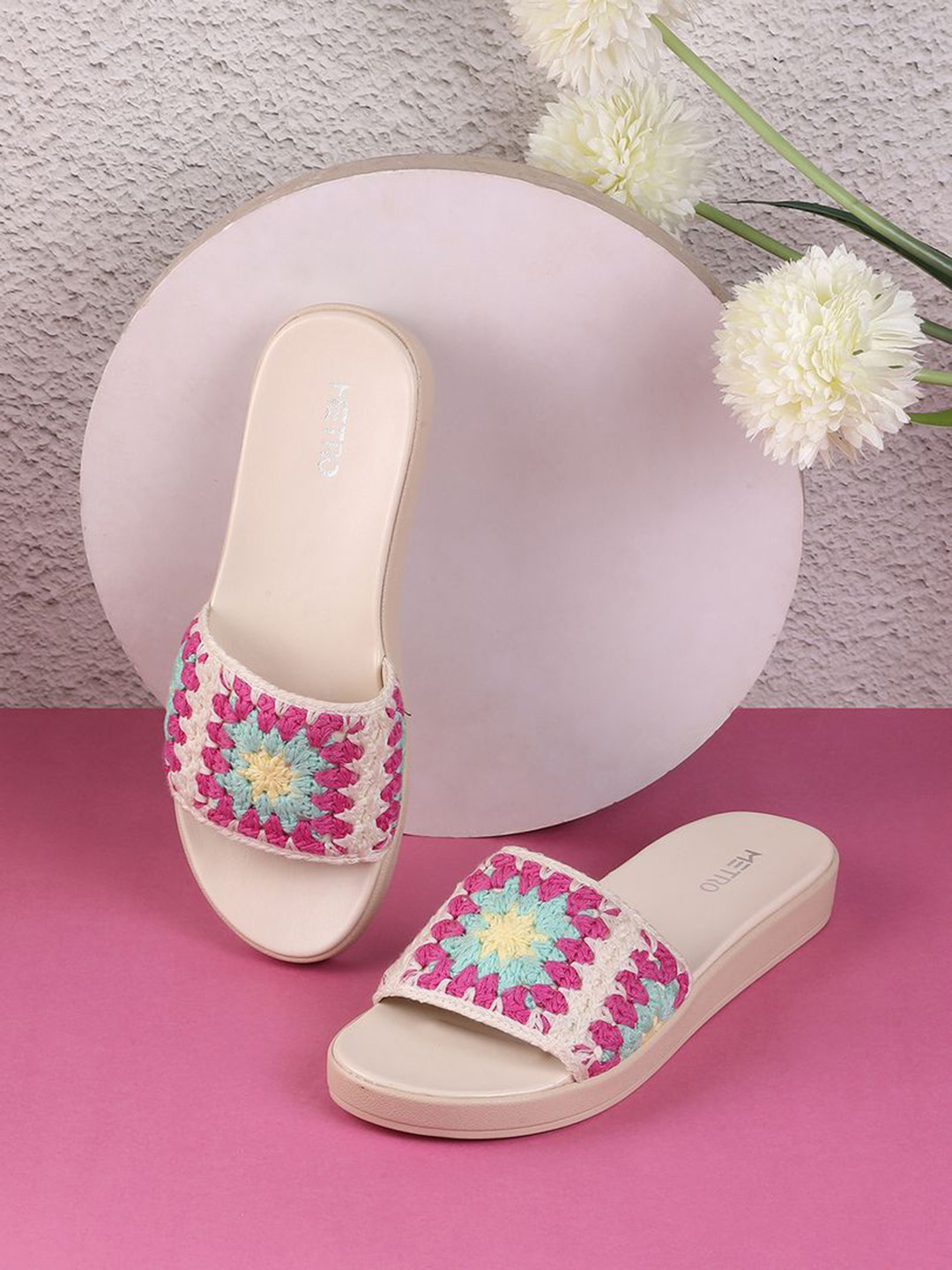 Buy Metro Women Knitted Wedge Sandals - Heels for Women 30611372 | Myntra