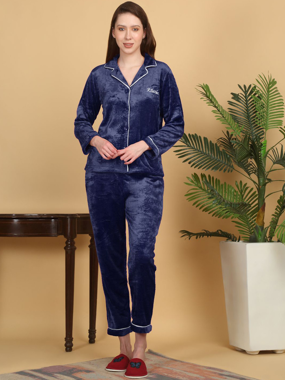 Buy KLOTTHE Lapel Collar Woollen Shirt With Pyjamas - Night Suits for ...